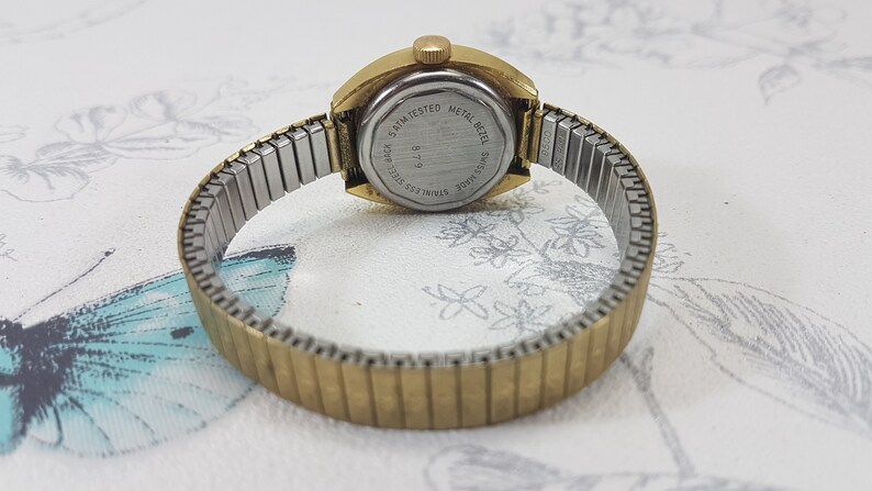 Vintage Sorna Ladies Watch: Swiss Made Hand-winding 17 Jewels - Etsy UK