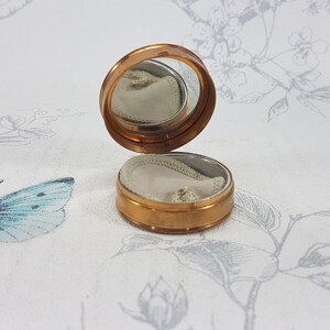 Vintage Dubarry Powdrette Compact Mirror, Art Deco Powdrette Dubarry ...