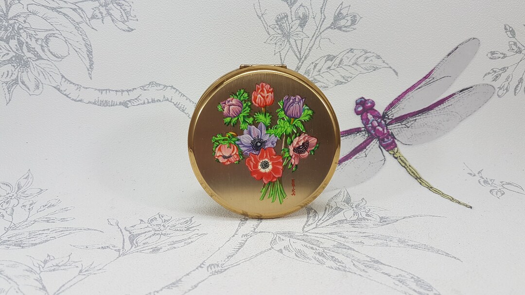 Vintage Stratton Erika Powder Compact, Mid-century Floral Stratton ...
