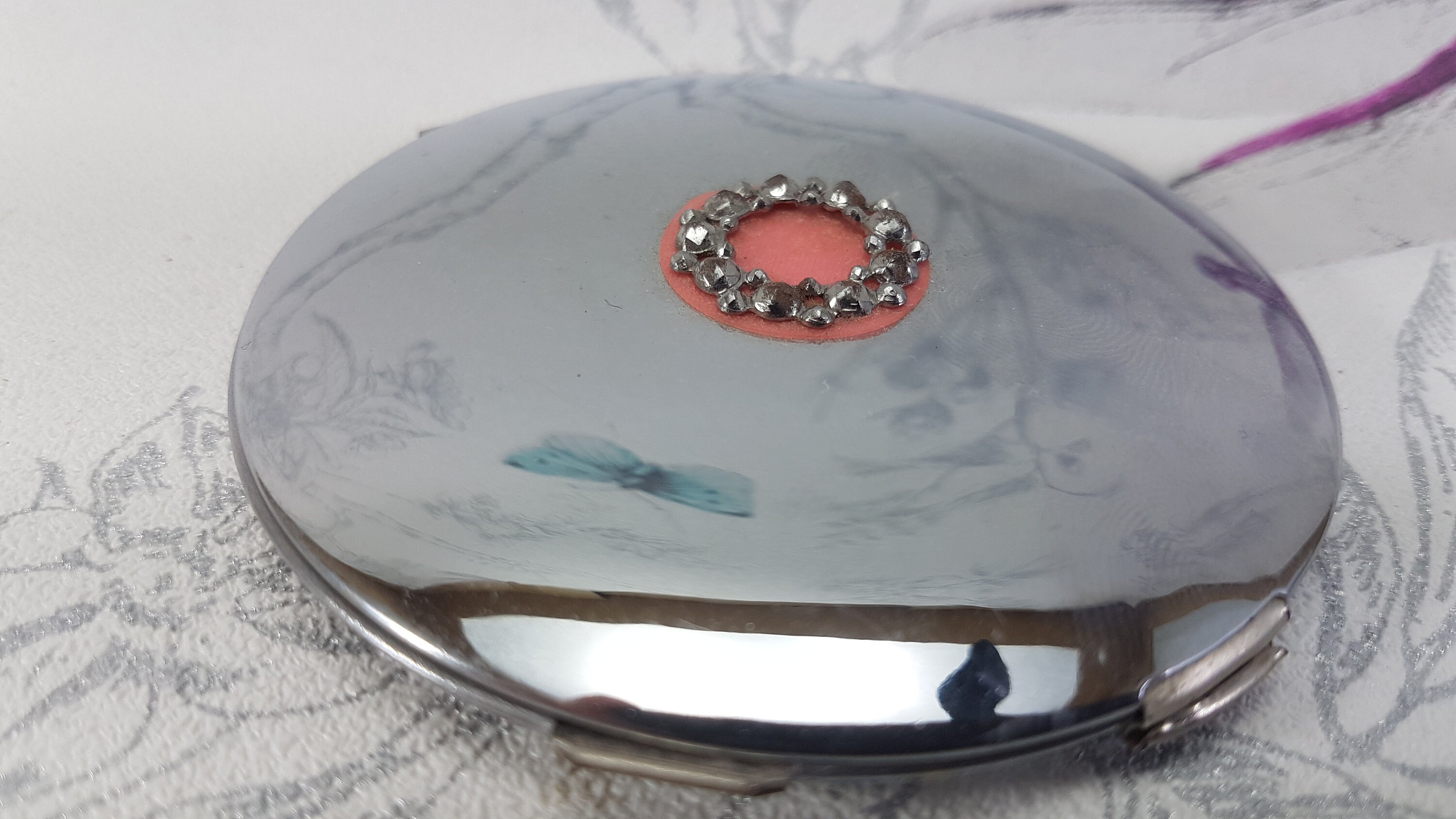 Vintage silver tone powder compact with cut steel central | Etsy