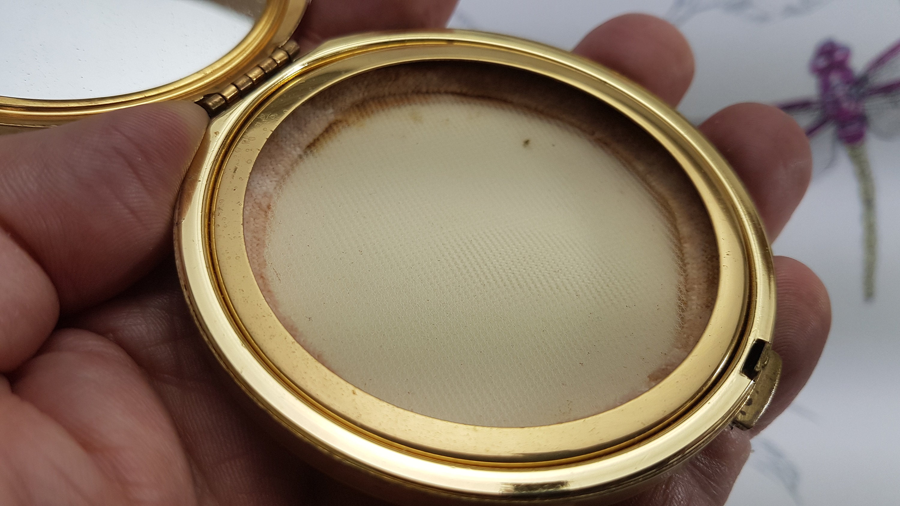 Vintage Powder Compact Boxed Vintage Lilies Compact Mirror - Etsy UK