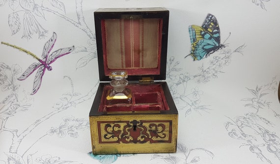 Antique French perfume box, French boulle cube shaped… - Gem