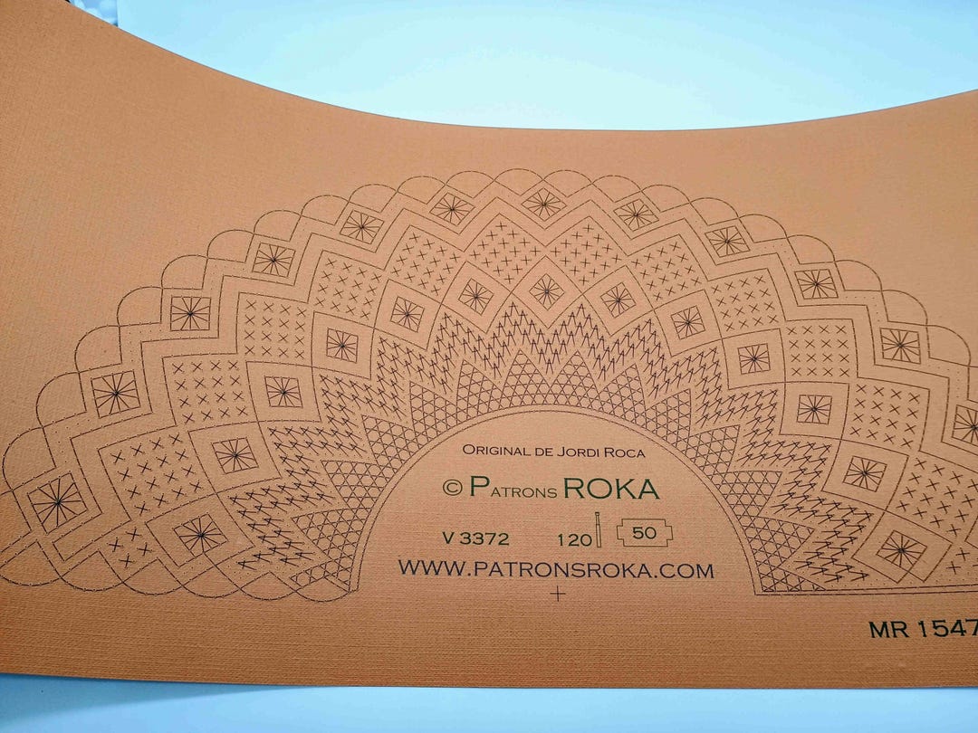 Bobbin Lace Pattern-medium Fan ( 17 Cm X 6,5 Cms )-reference V3372 - Etsy
