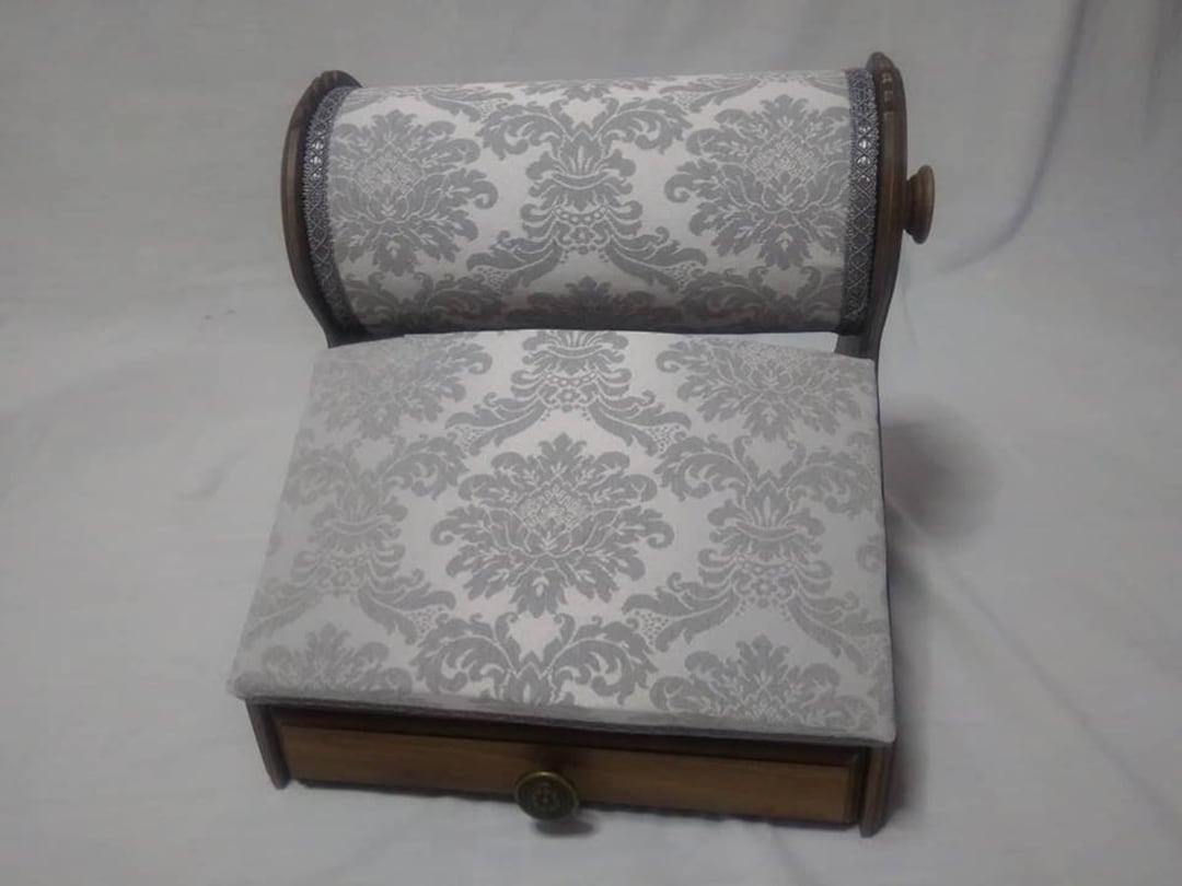 Bobbin Lace Making Pillow Box-classical - Etsy