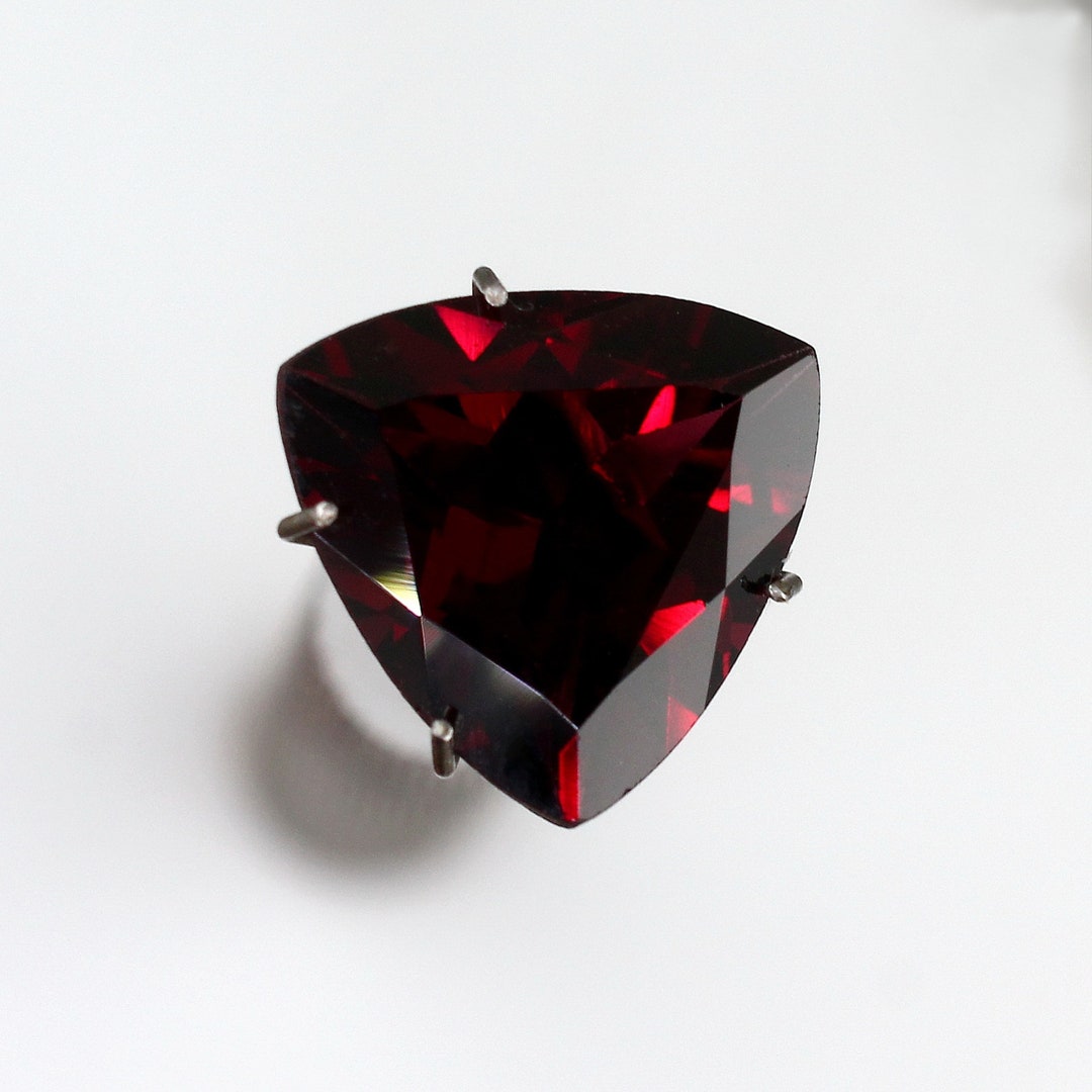 Red Pyrope Garnet Loose Trillion Cut Gemstone 4.59ct Natural Cut Stone ...