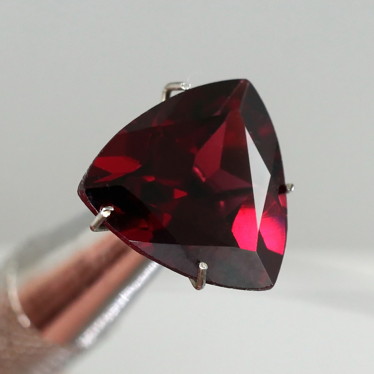 Red Pyrope Garnet Loose Trillion Cut Gemstone 4.59ct Natural - Etsy