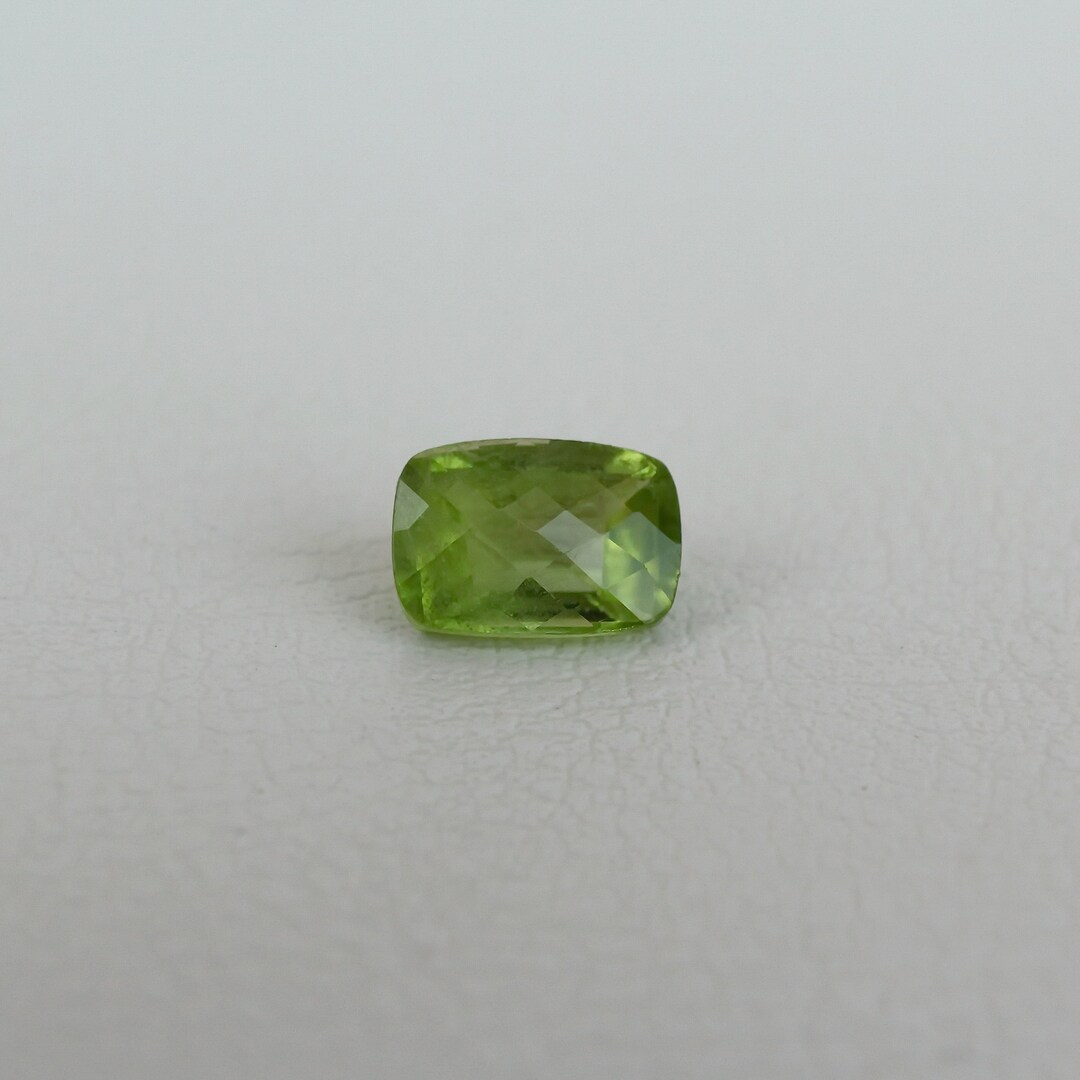 Natural peridot cushion loose gemstone 10x7mm Faceted checkerboad cut ...