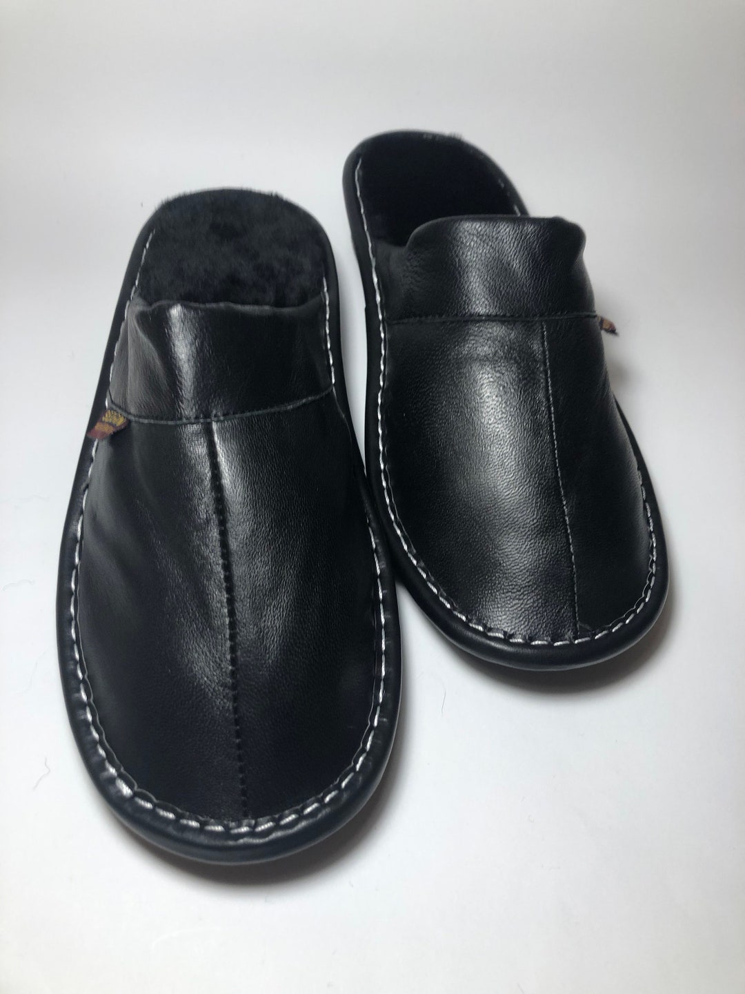 Natural Sheep's Sheepskin Wool Slippers Black Slippers Woman's Wool ...