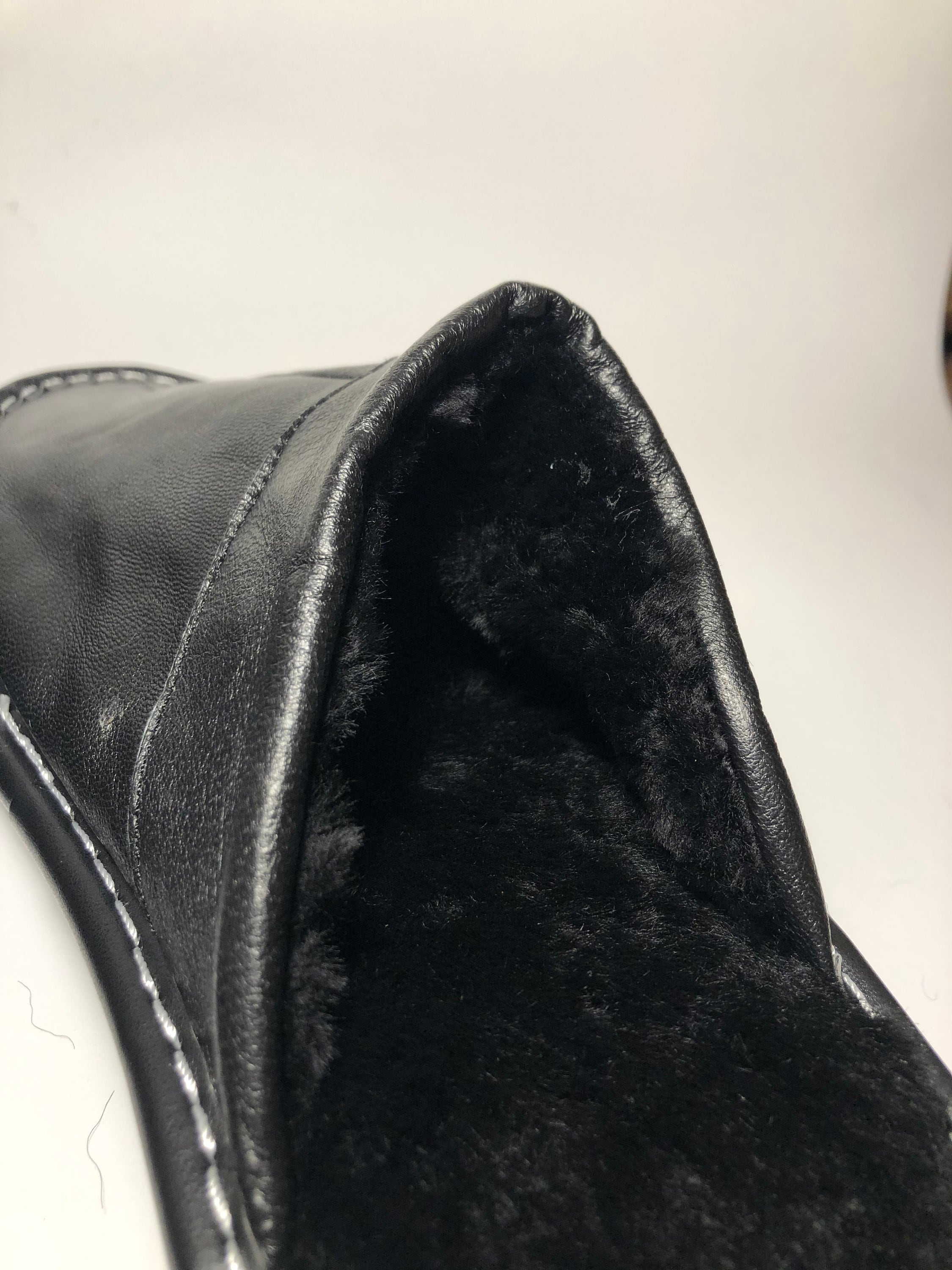 Natural Sheep's Sheepskin Wool Slippers Black Slippers Woman's Wool ...