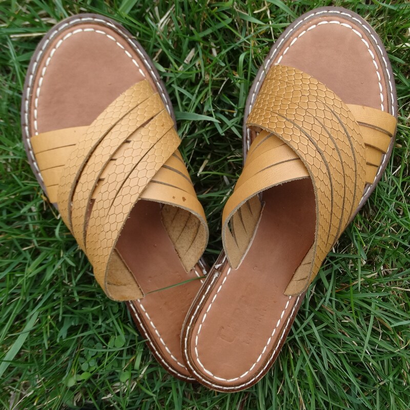 Summer Slippers - Etsy