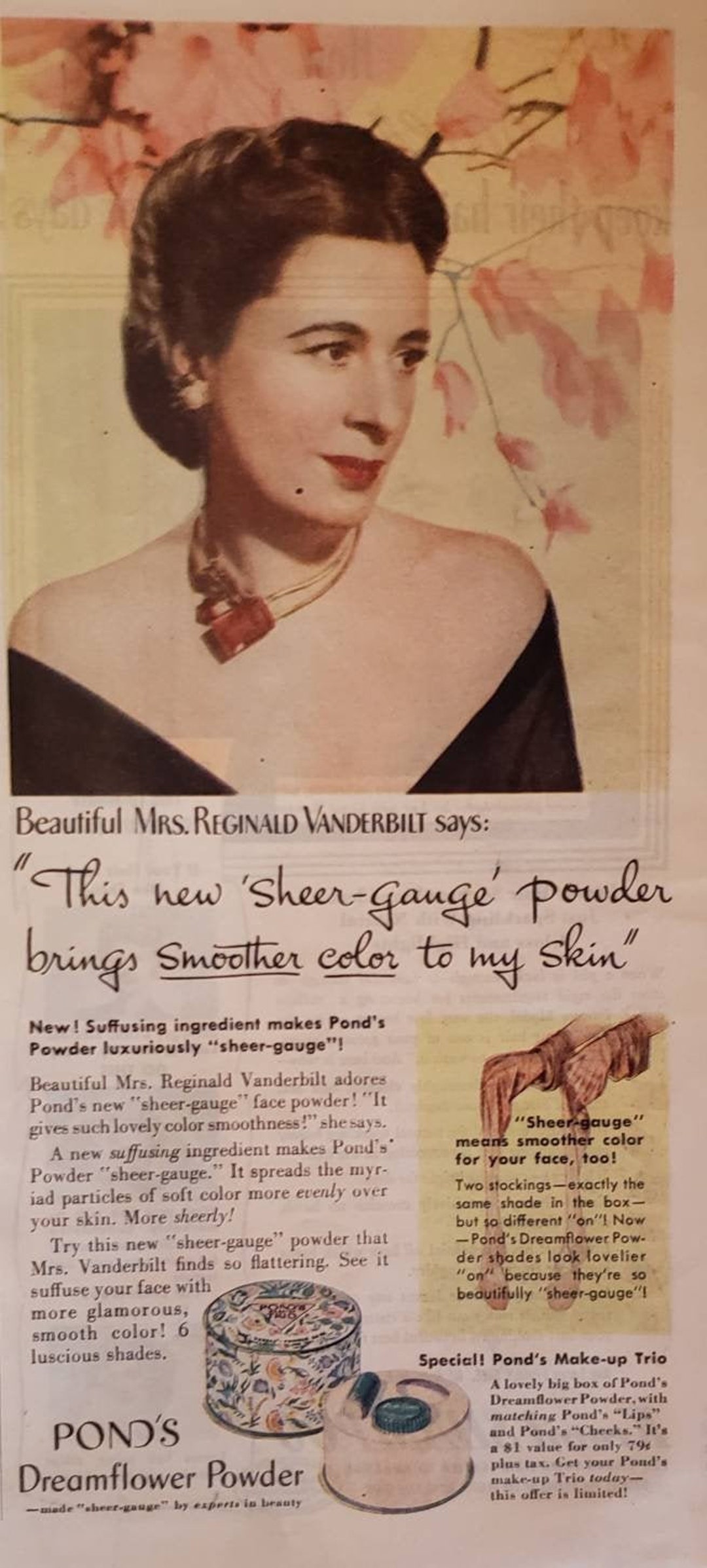1945 POND'S DREAMFLOWER POWDER Sheer Gauge Mrs. Reginald Vanderbilt ...