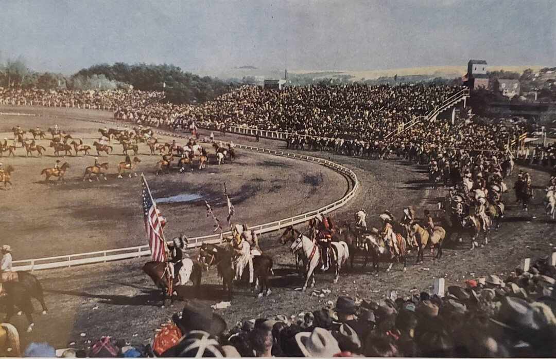 1946 PENDLETON OREGON Round-up Rodeo Cowboys Native Americans Color ...