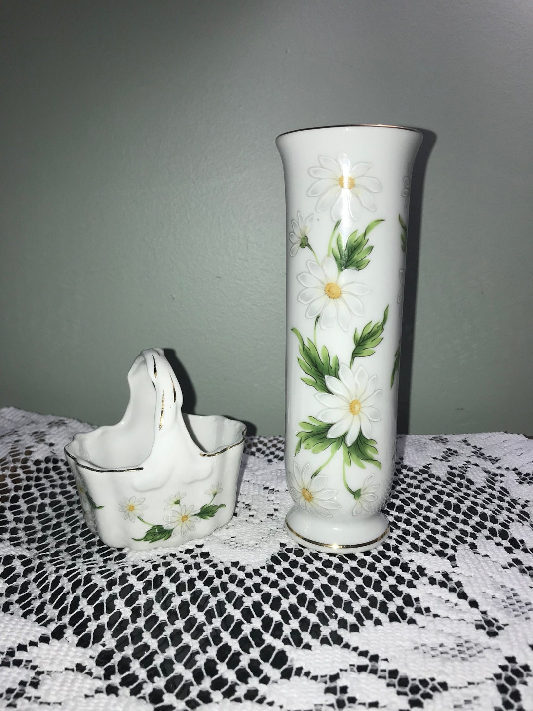 Vintage Lefton China Flower Bud Vase and Matching Basket-please Read ...
