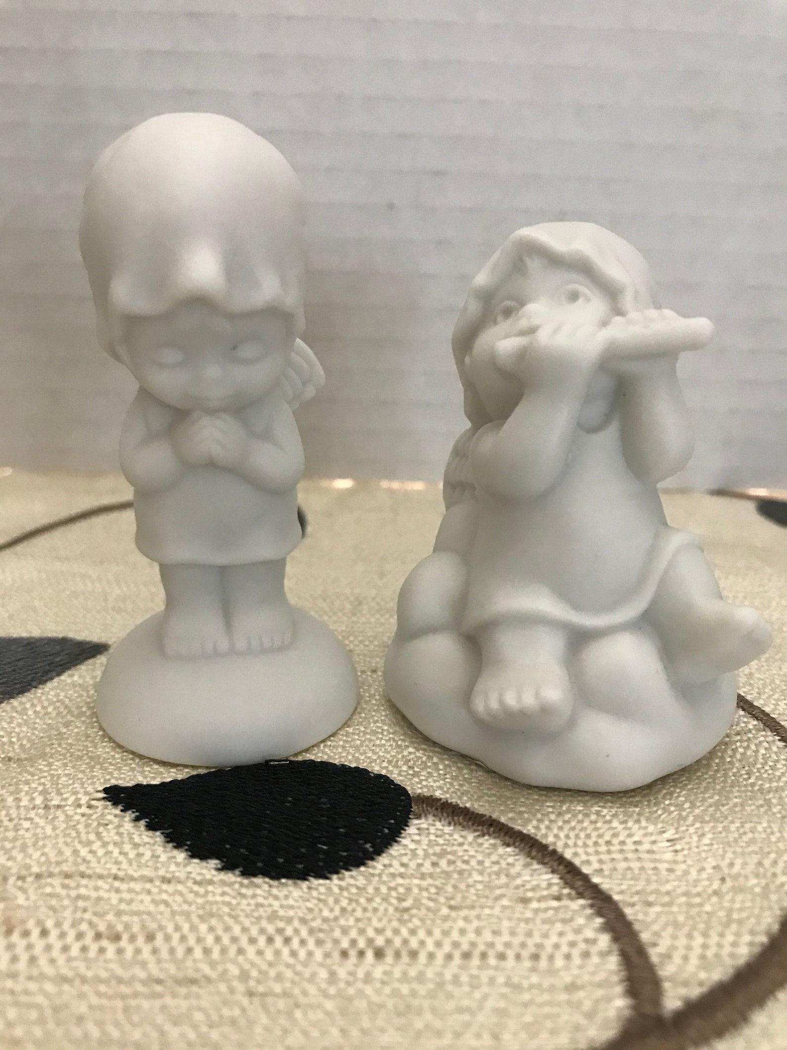 Two 1970s Hallmark Angel Figurines-vintage Little Gallery Angels ...