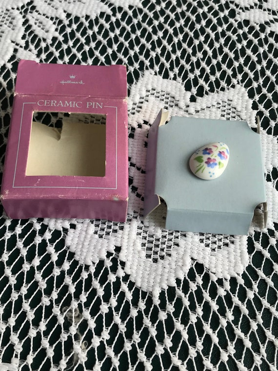 Vintage 1985 Hallmark Ceramic Easter Egg Pin-Vintage … - Gem