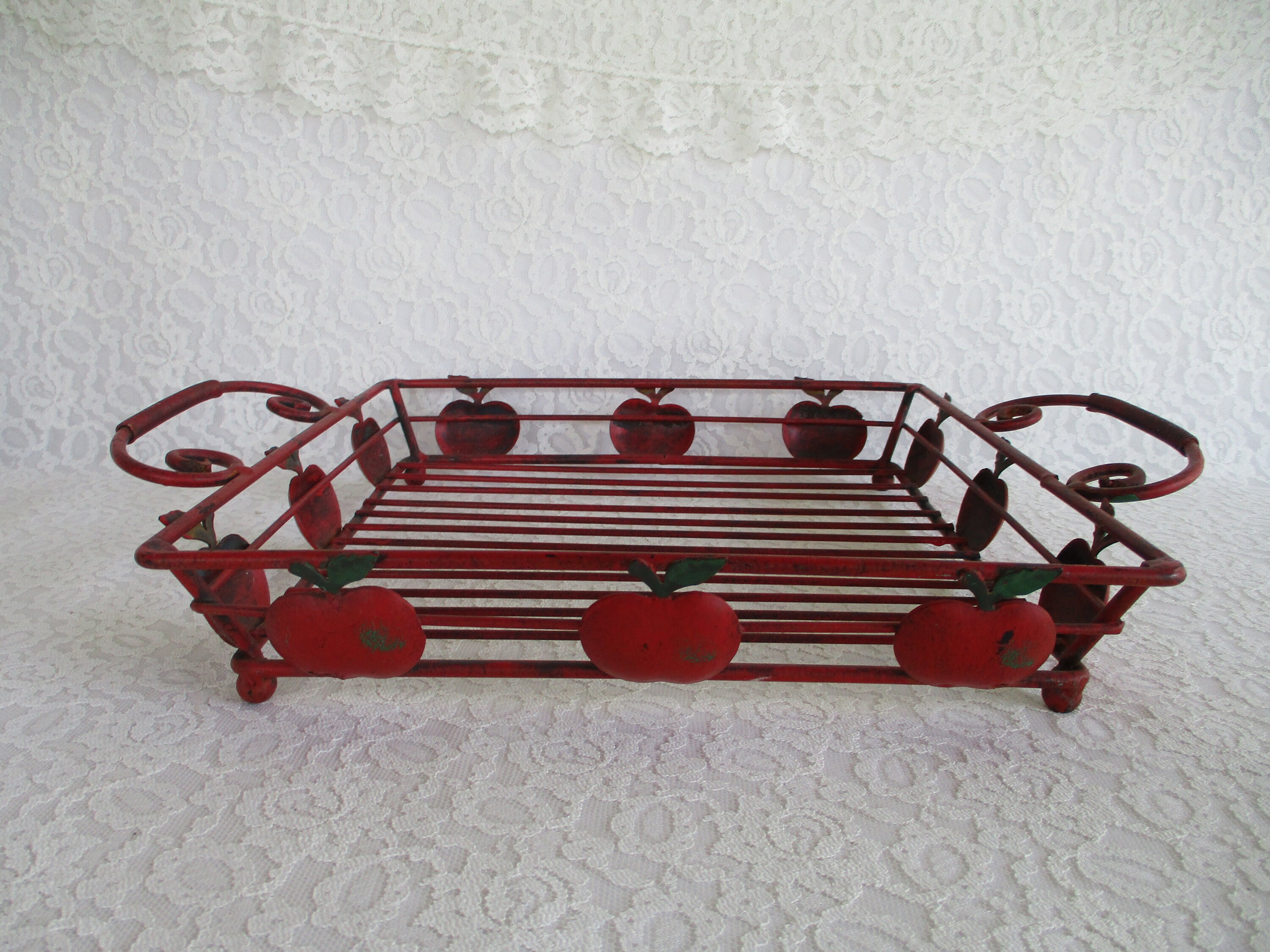Vintage Red Wire Basket Tray With Decorative Apples - Etsy