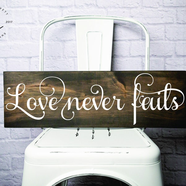 Love Never Fails Sign - Etsy
