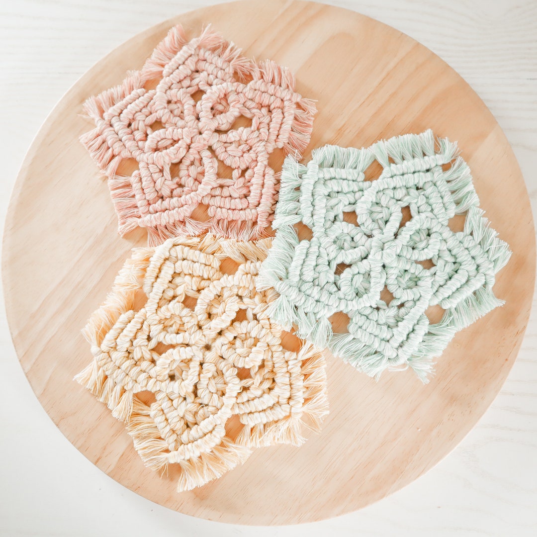 Macrame Coaster, Flower Macrame Coaster, Handmade Floral Coaster for ...