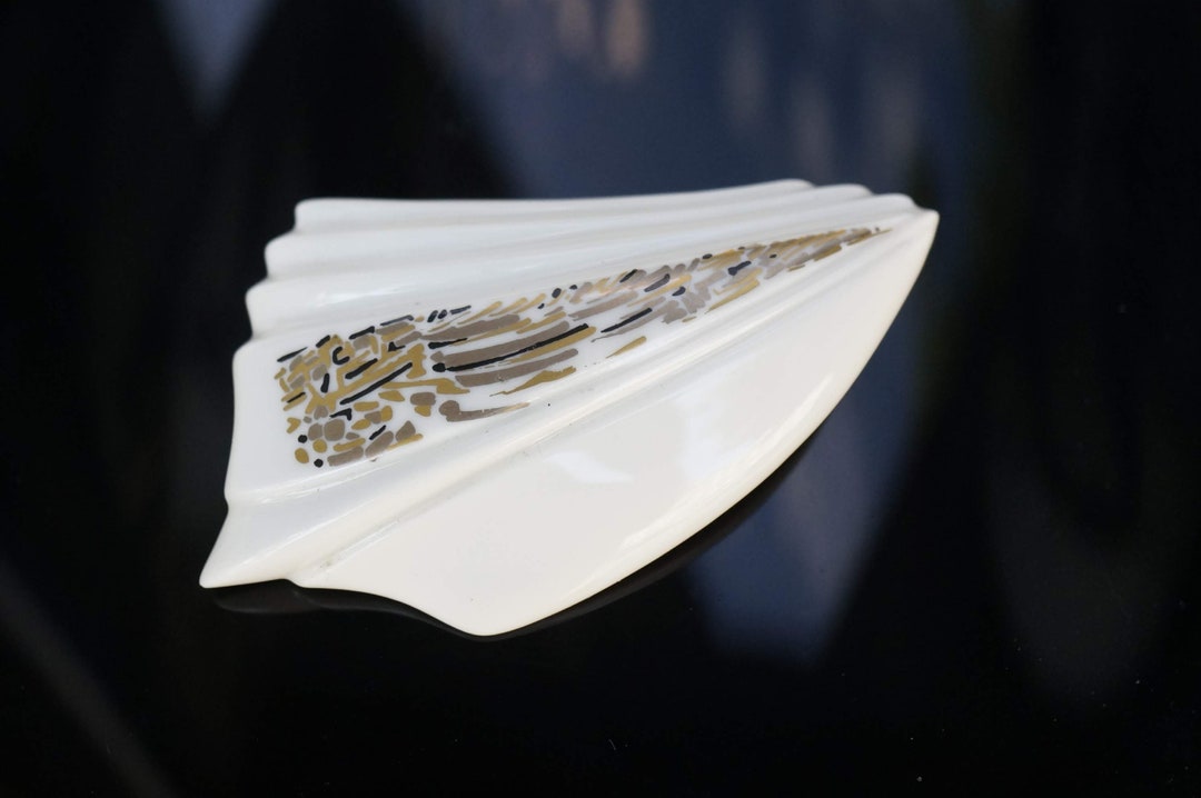 Beautiful Porcelain German Brooch HUTSCHENREUTHER - Etsy