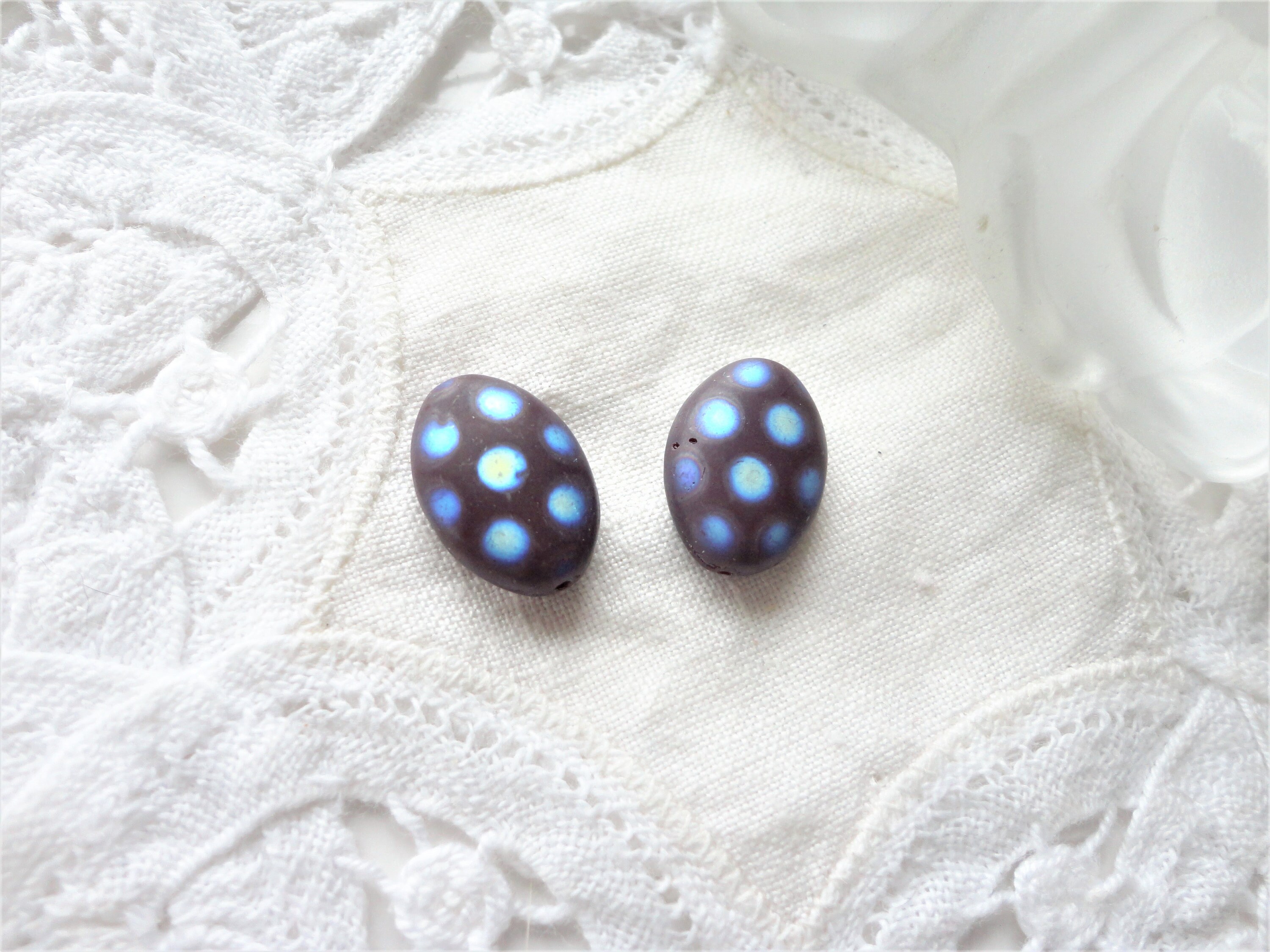 rare, pearl Czech crystal purple and pearlescent oval glass pearl polka ...