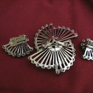 Coro Fan Brooch and Clip-on Earrings - Etsy
