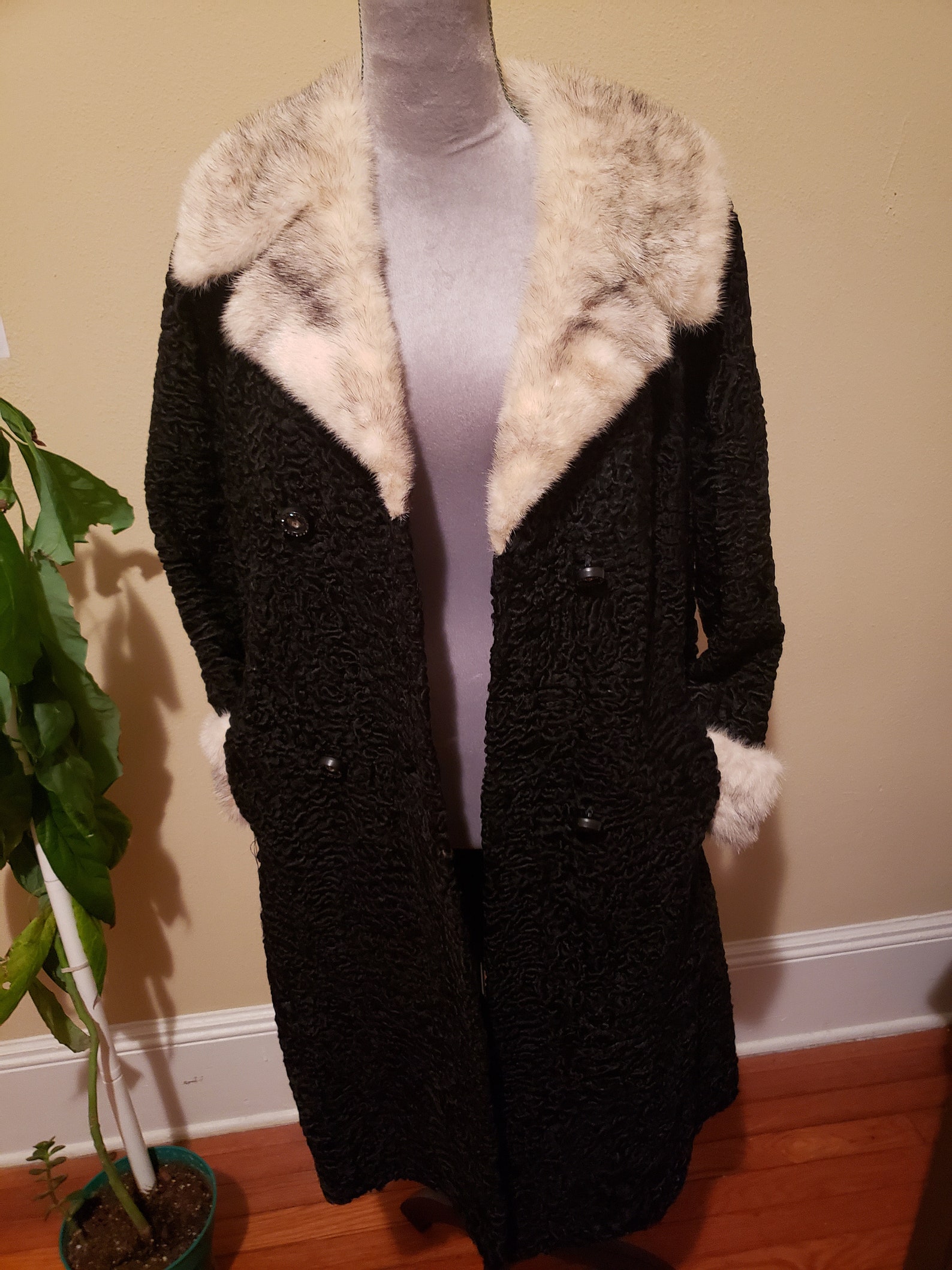 Black Persian Lamb Coat With Mink Collar and Sleeve Cuffs, Petite - Etsy