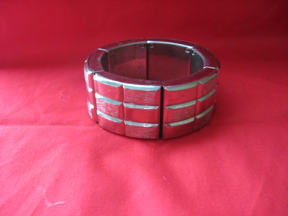 Modernist Revival Silver Paneled Expansion Bracelet - Gem