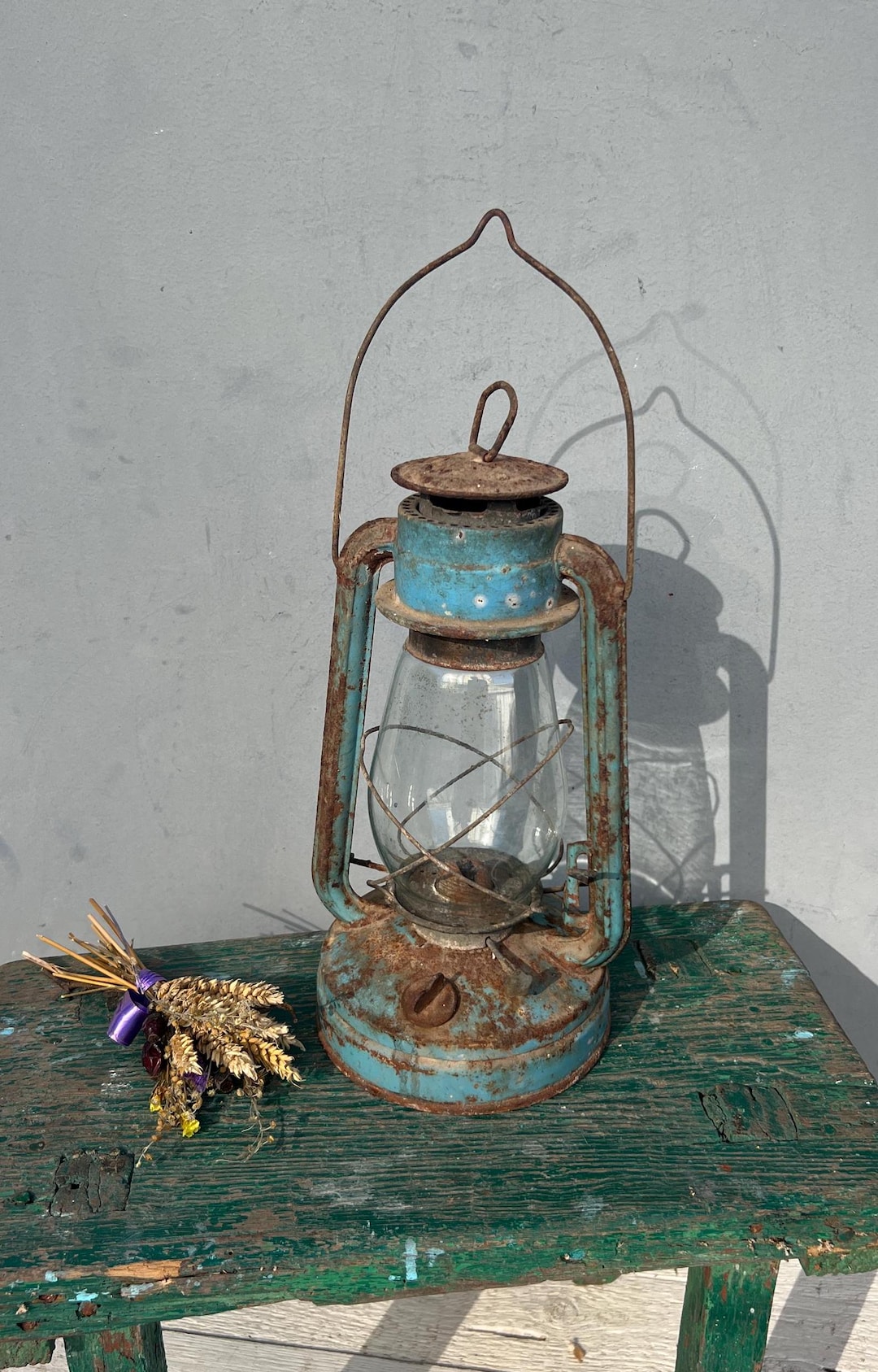Antique Kerosene Oil Lamp, Rustic Farmhouse Decor, Primitive Courtyard ...