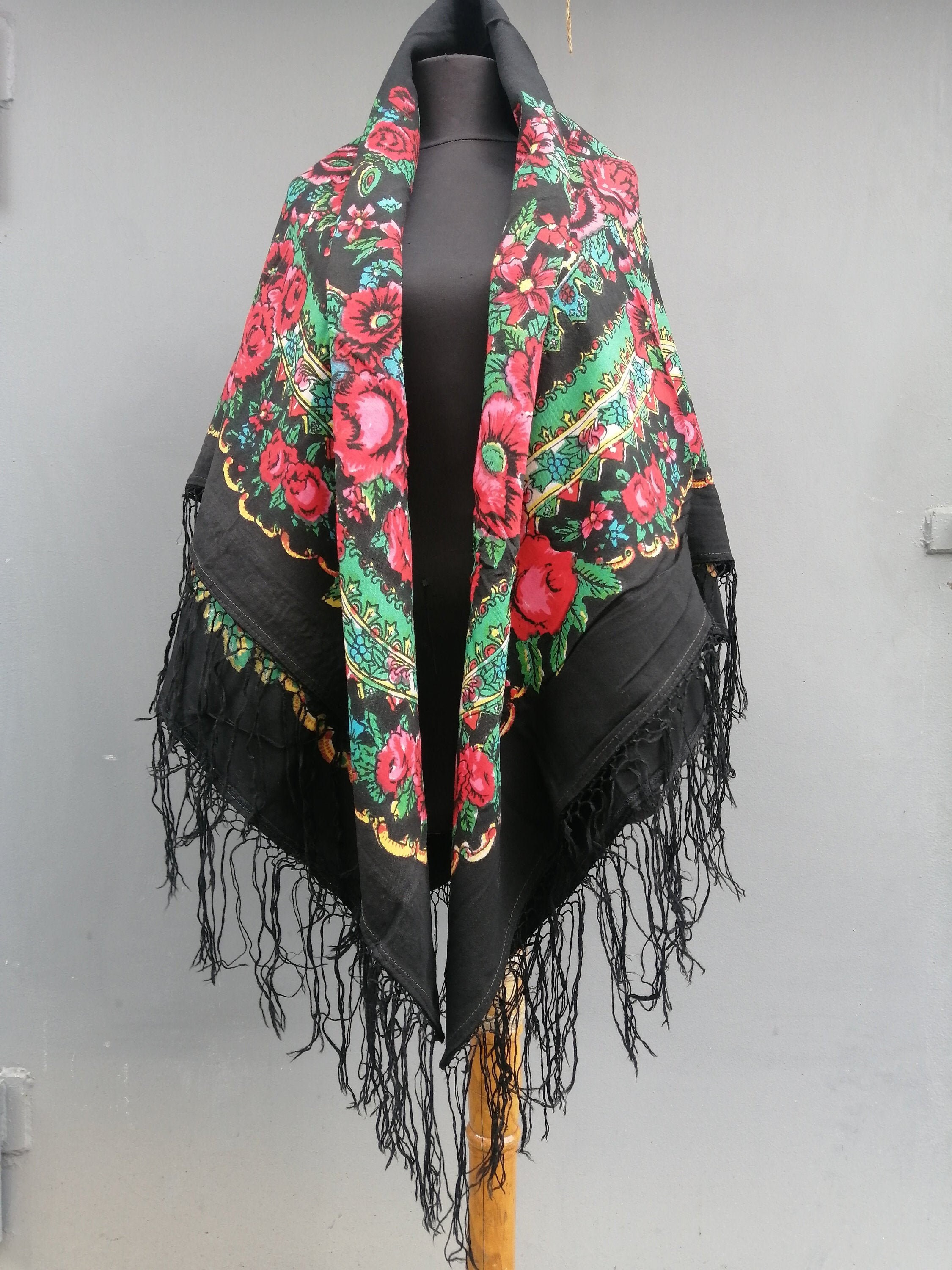 Vintage Scarf Ukrainian Floral Scarf Gift From Ukraine - Etsy UK