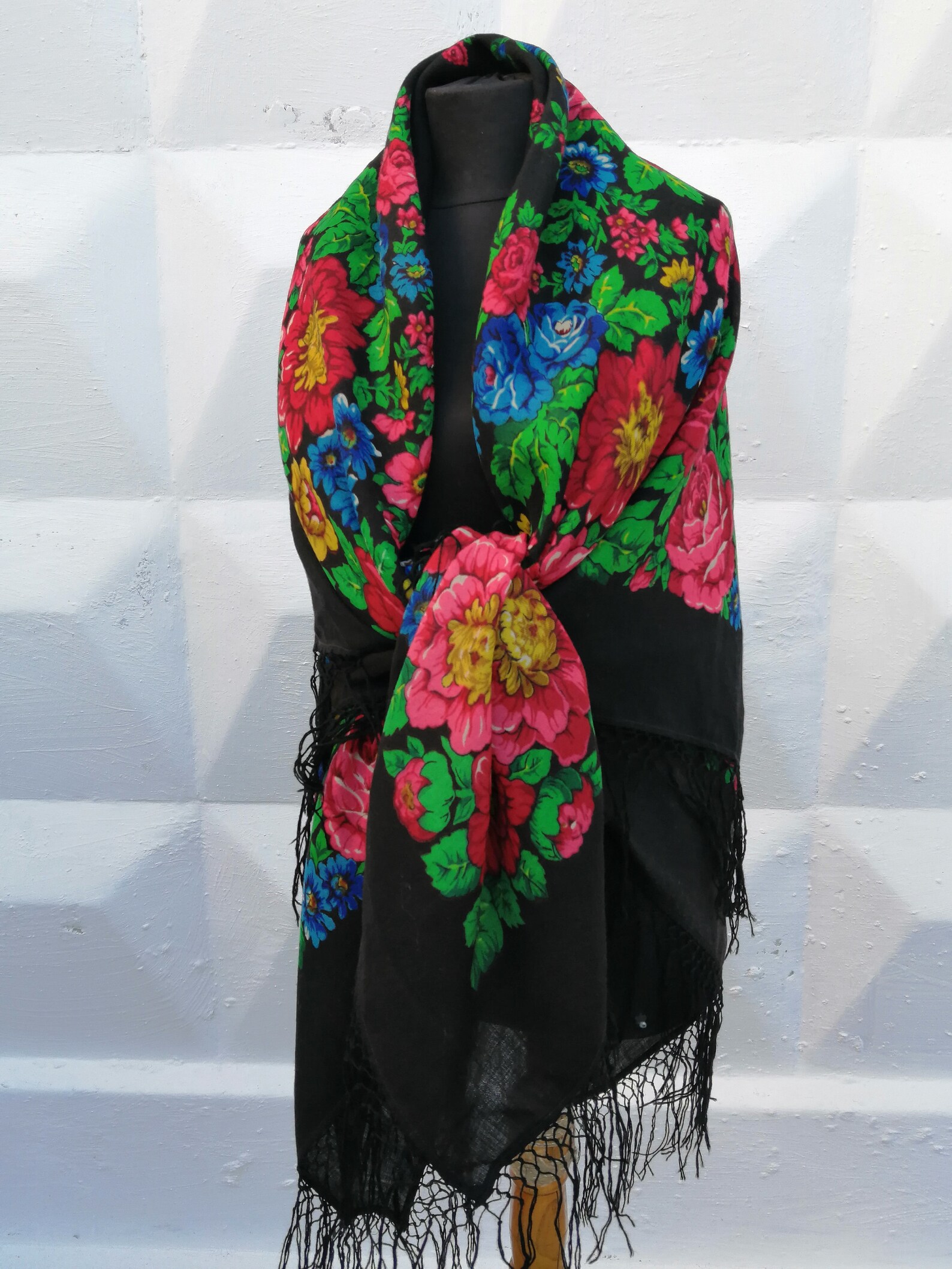 Vintage Scarf Ukrainian Floral Scarf Gift From Ukraine - Etsy