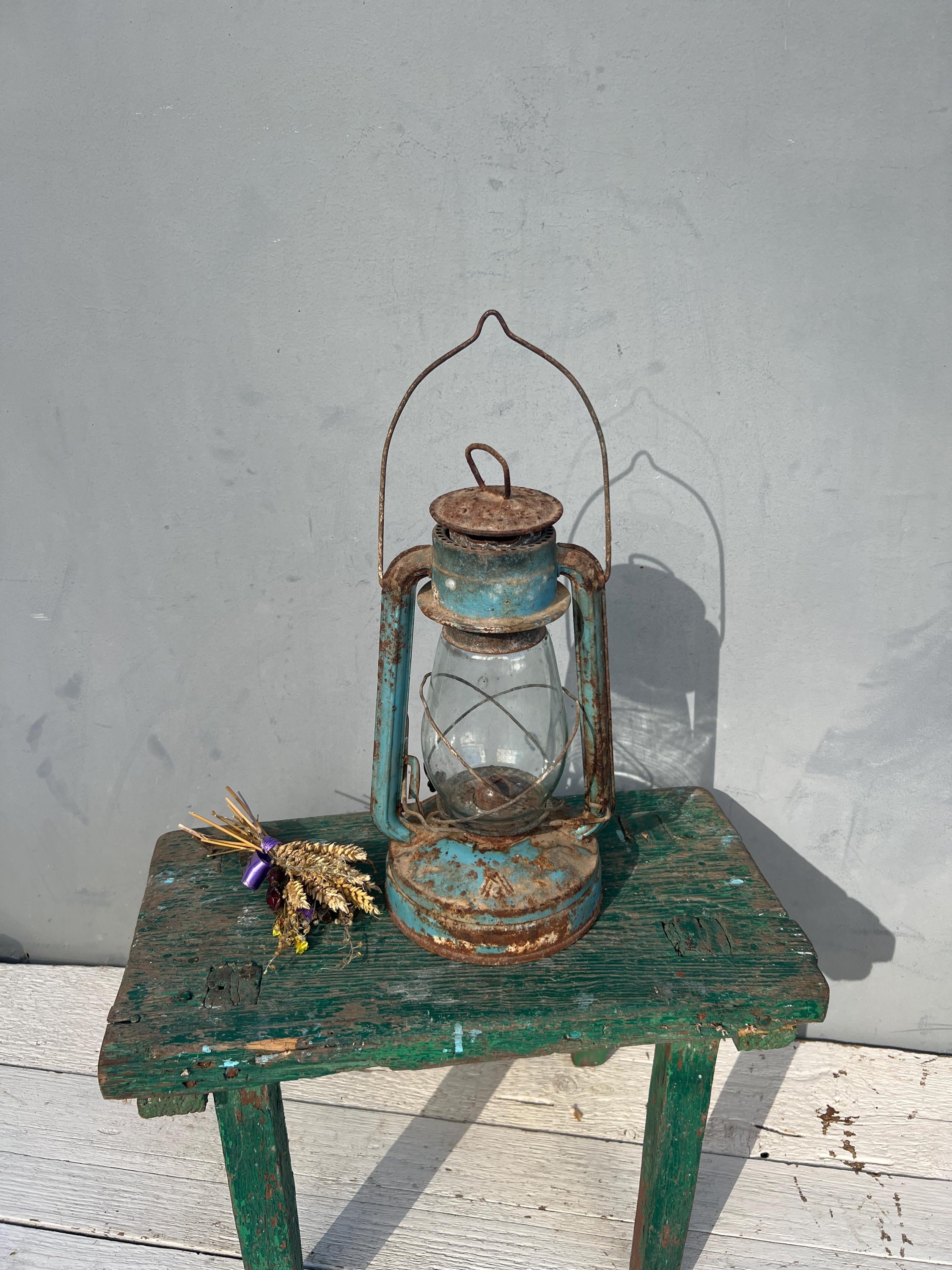 Antique Kerosene Oil Lamp, Rustic Farmhouse Decor, Primitive Courtyard ...