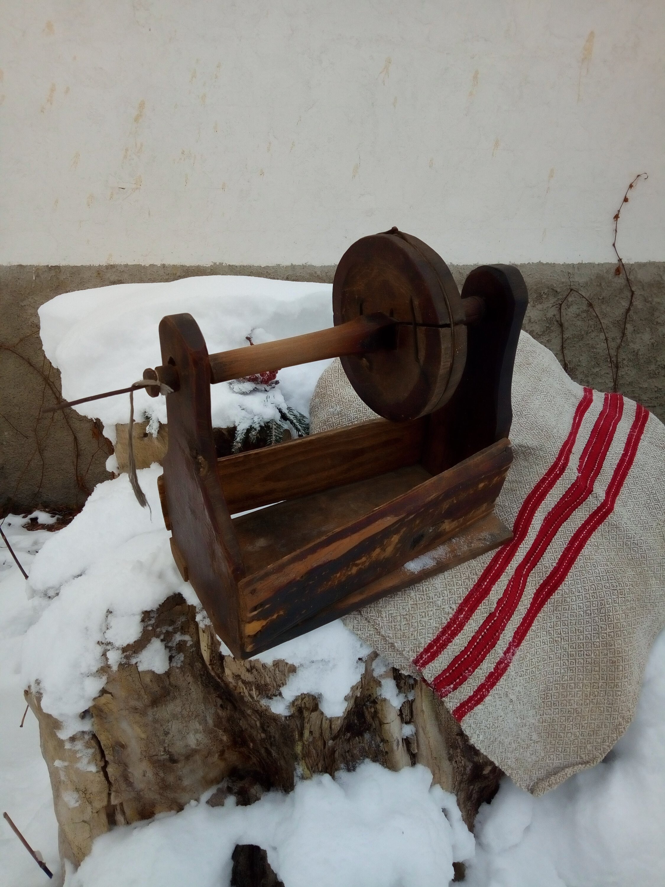 Wooden spinning wheel Antique wooden spinning Bobbin for | Etsy