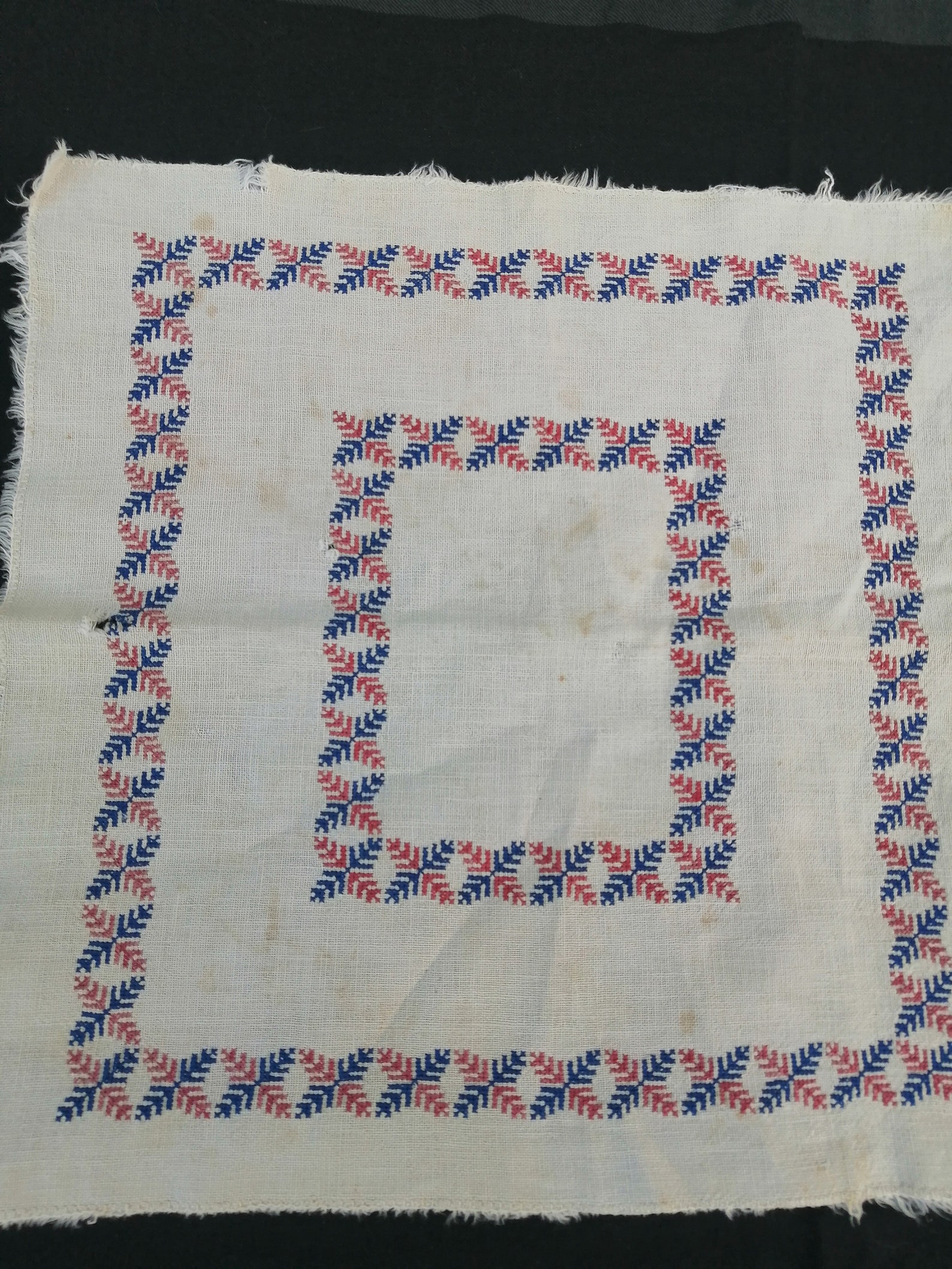 Vintage embroidered napkin Unique napkin Rustic decor | Etsy