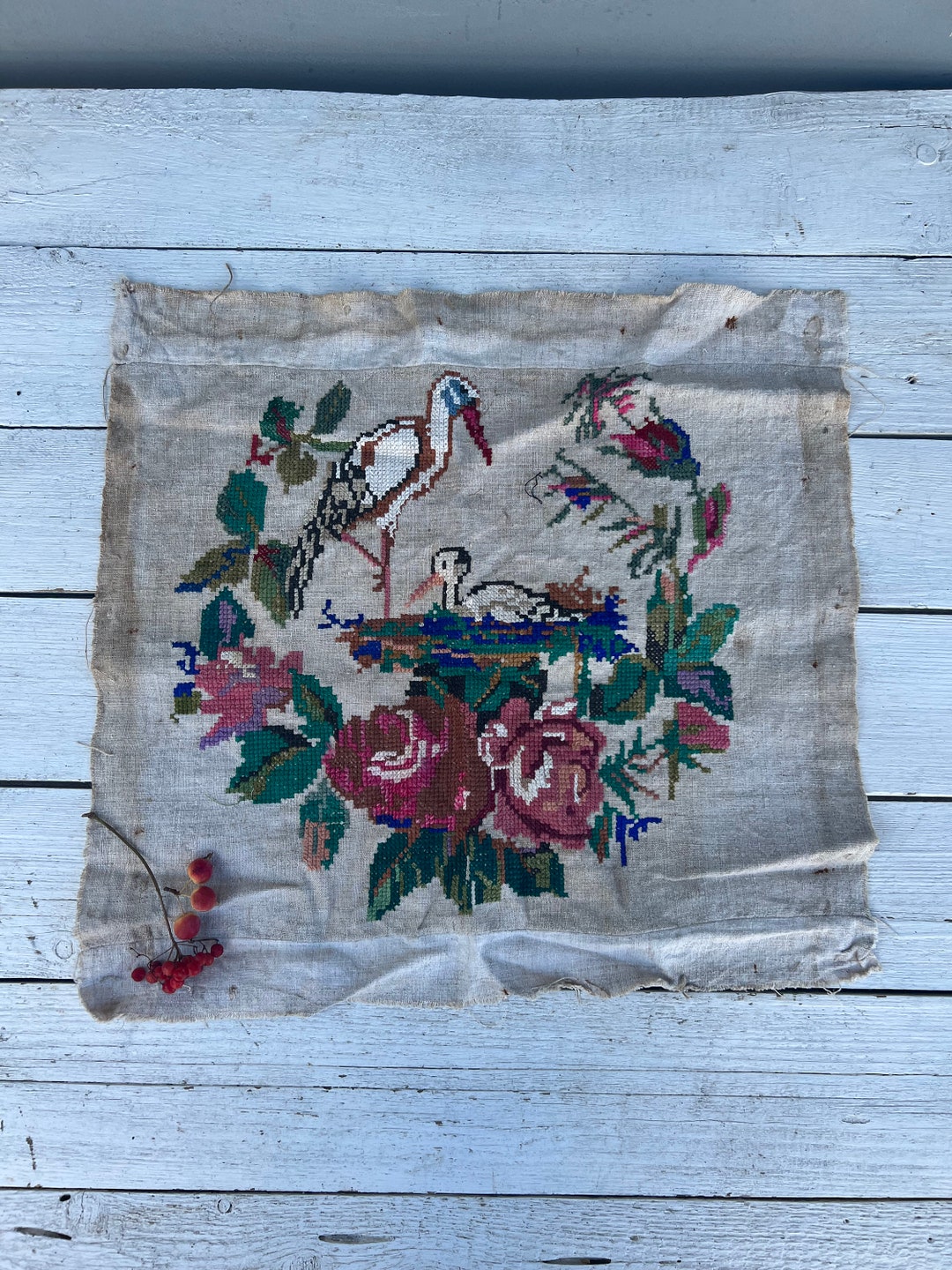 Vintage Embroidered Pictures. Ukrainian Handmade Tapestry Embroidery ...