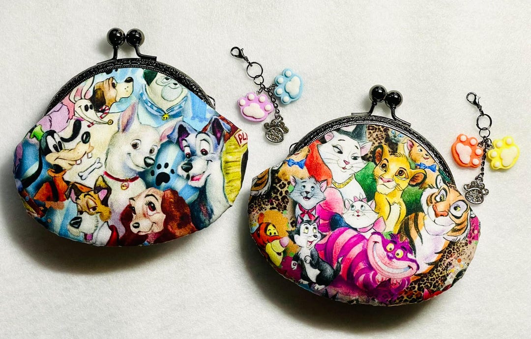 Disney Cats and Dogs, Stitch, Lady and the Tramp, Goofy, Tigger, Lion ...