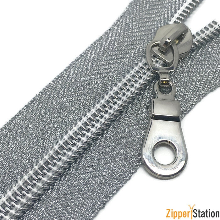 Metallic Continuous Nylon Coil Zipper No 5 Weight - Metallic Gold and ...