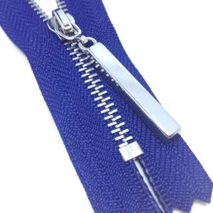 Metal Polished Silver Teeth Zips No 3 Weight Zip - Closed End (P33CE ...