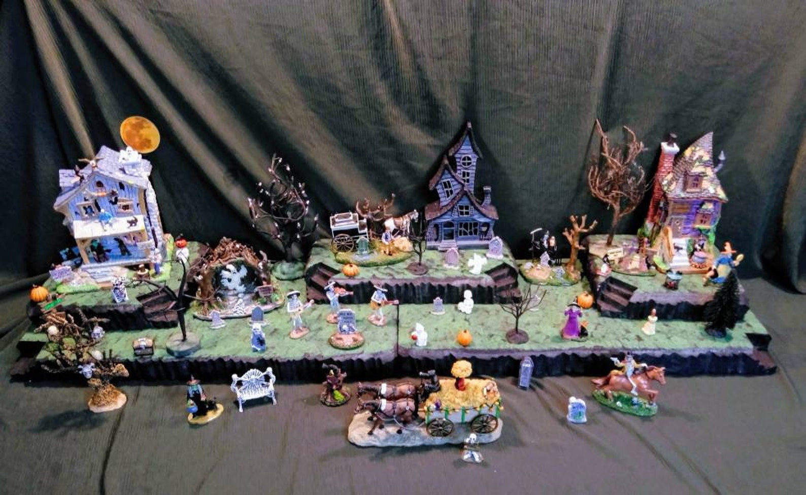 Huge 4ft Styrofoam Display Platform for Halloween Village (lemax Spooky ...