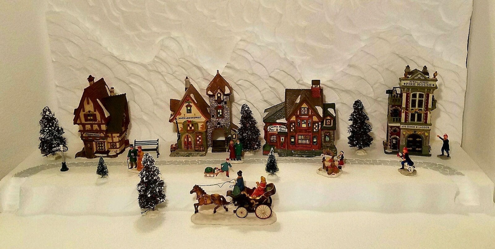 Styrofoam Display Platform for Christmas Villages (lemax, Dept 56 ...