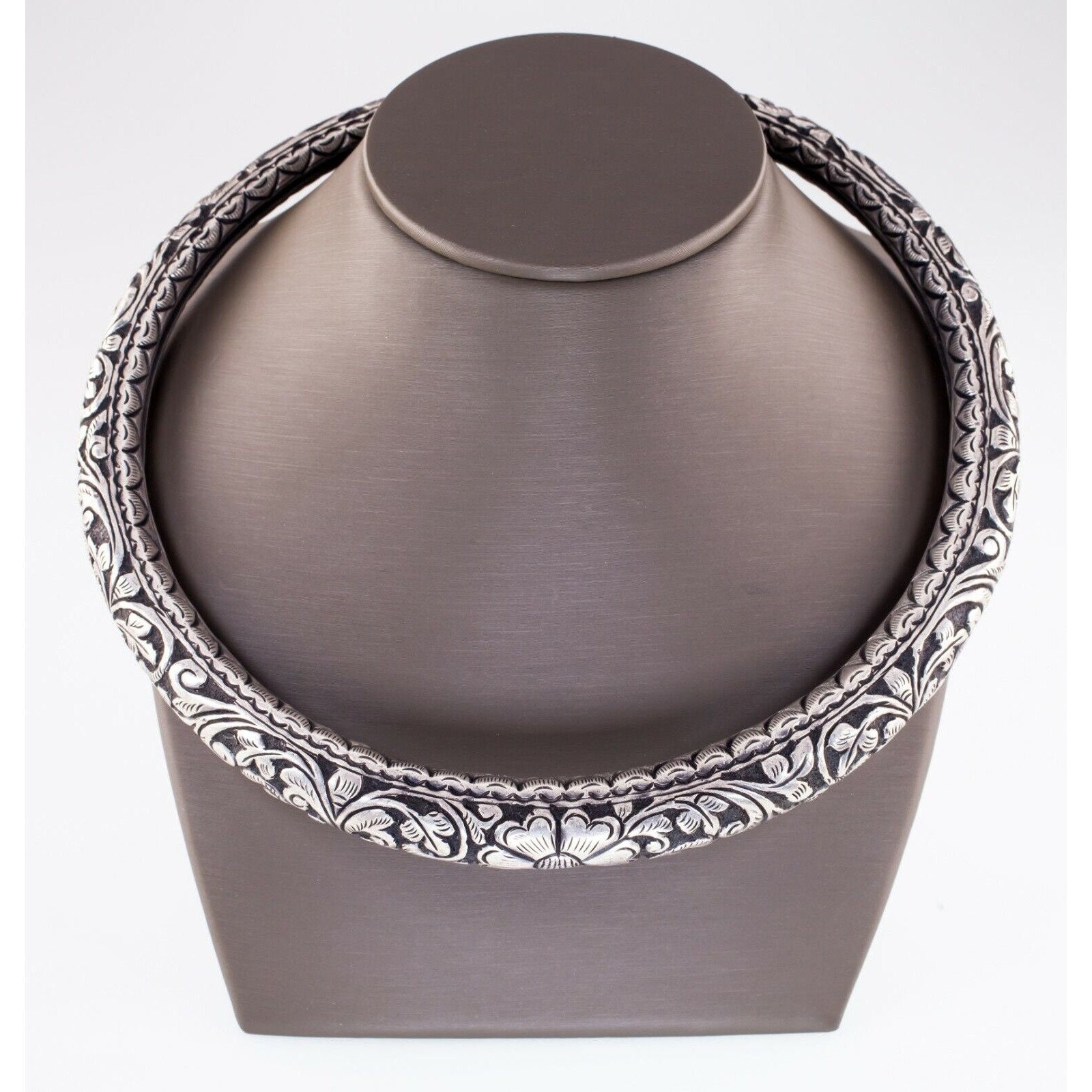 Antique Indian Hansuli Hand Carved Silver Choker Necklace - Etsy