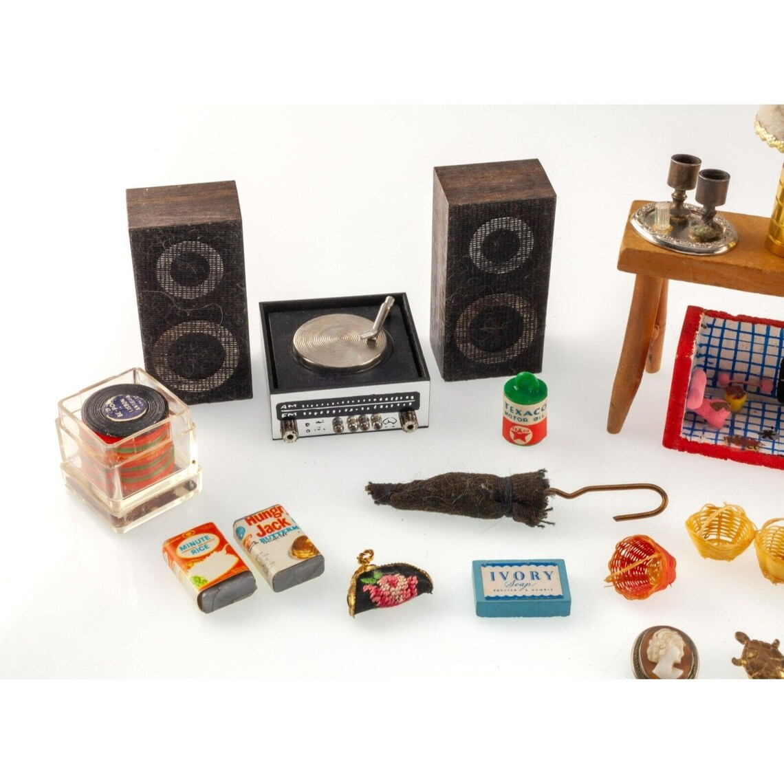 Lot of Dollhouse Accessories and Miniatures Great Selection! - Etsy