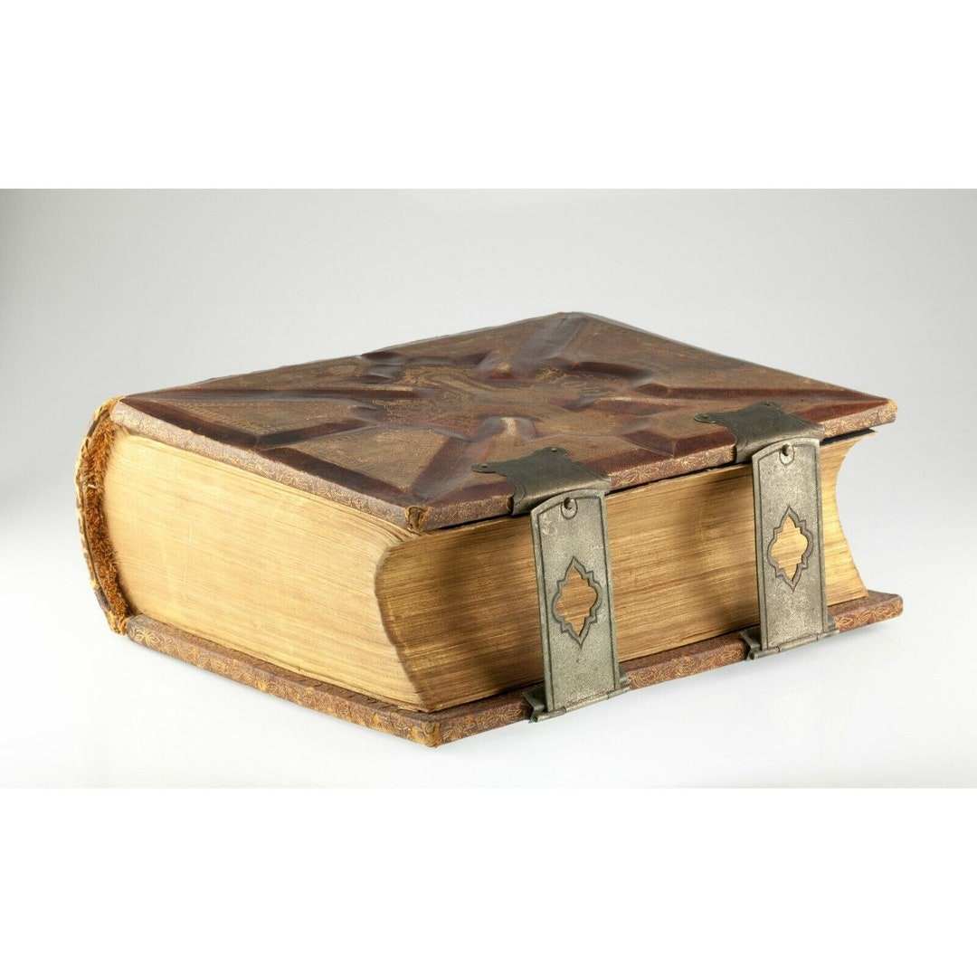 1890 Pronouncing Parallel Bible Leather Bound W/ Clasps Antique Book - Etsy