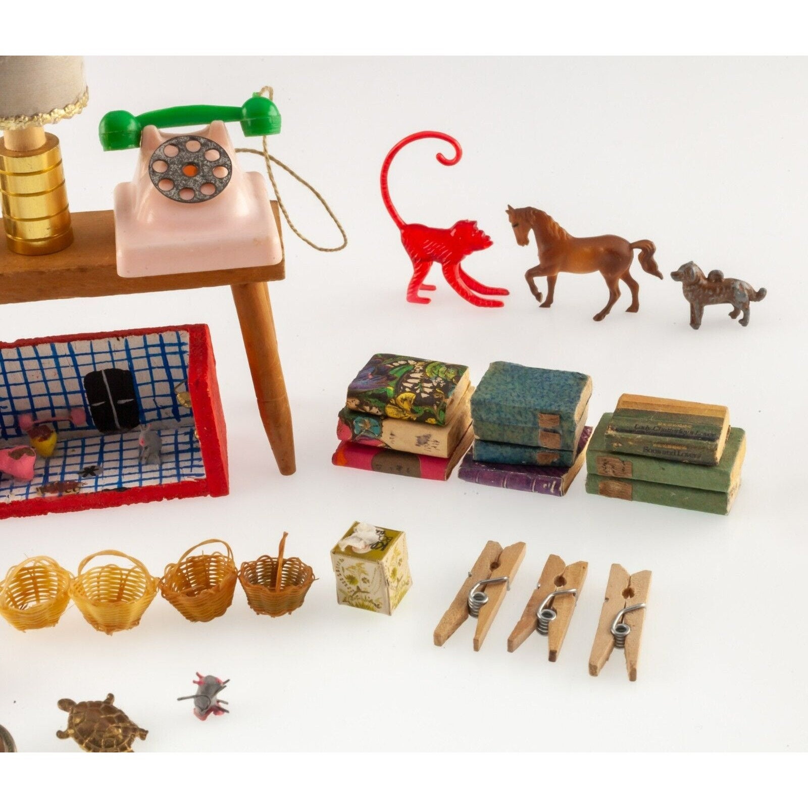 Lot of Dollhouse Accessories and Miniatures Great Selection! - Etsy