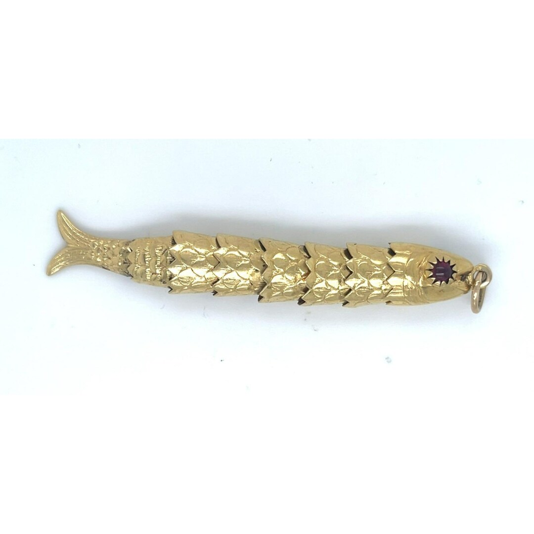 18k Yellow Gold Articulating Fish Pendant With Garnet Eye Gorgeous! - Etsy