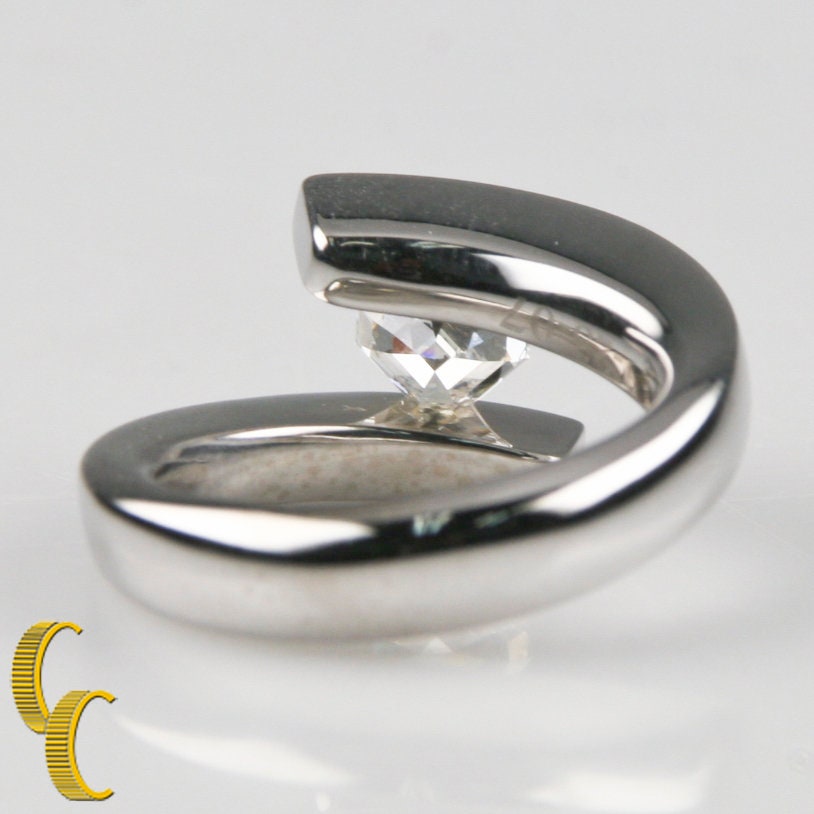 Gelin Abaci Tension Collection Diamond 14k White Gold Solitaire ...