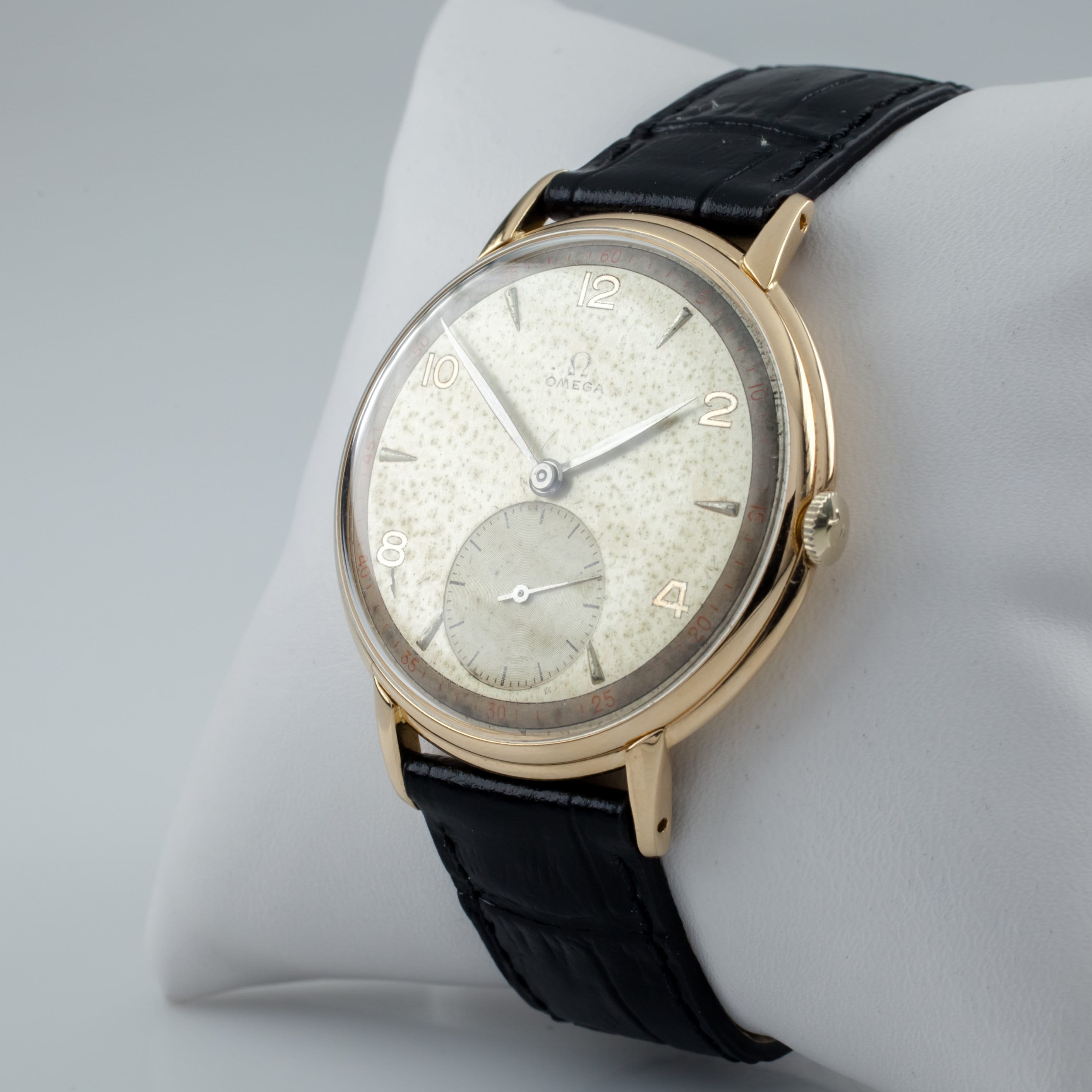 Vintage 1940s Omega 18k Gold Men's Watch W/ Black Leather Band, Cal ...