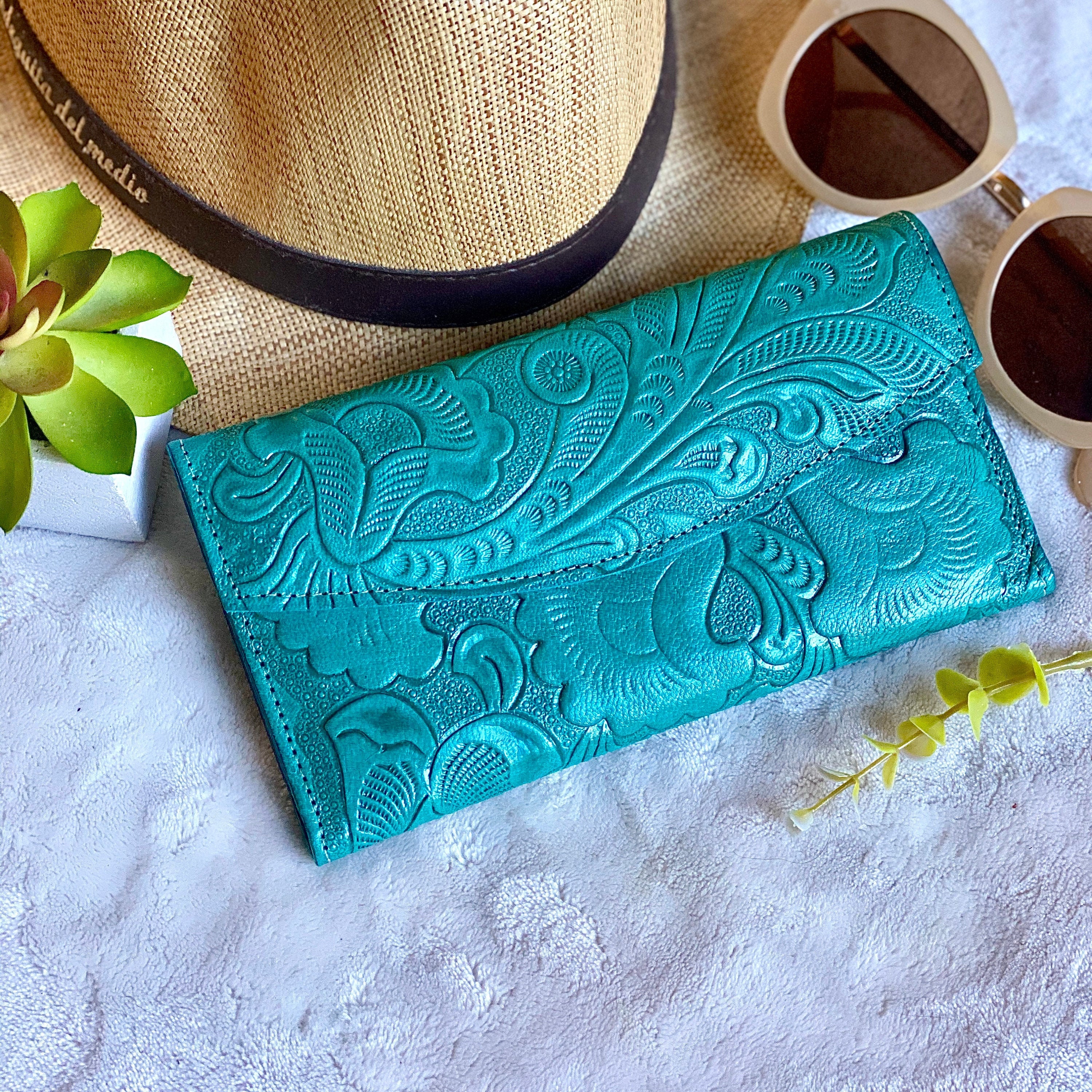 Handmade carved leather woman wallet - leather wallet - Gift for wife ...