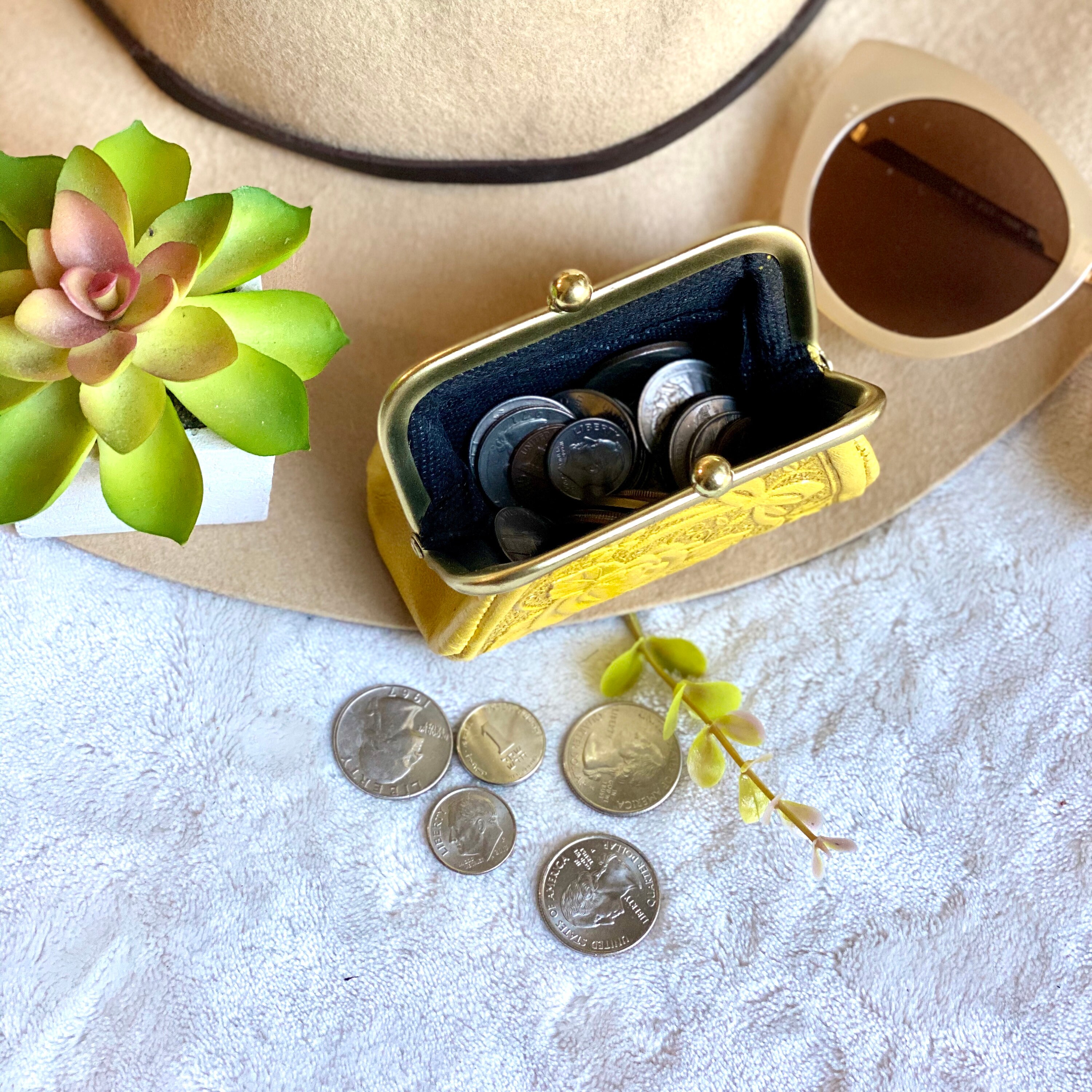 Kiss lock coin purse • Woman coin purse • Leather change purse ...