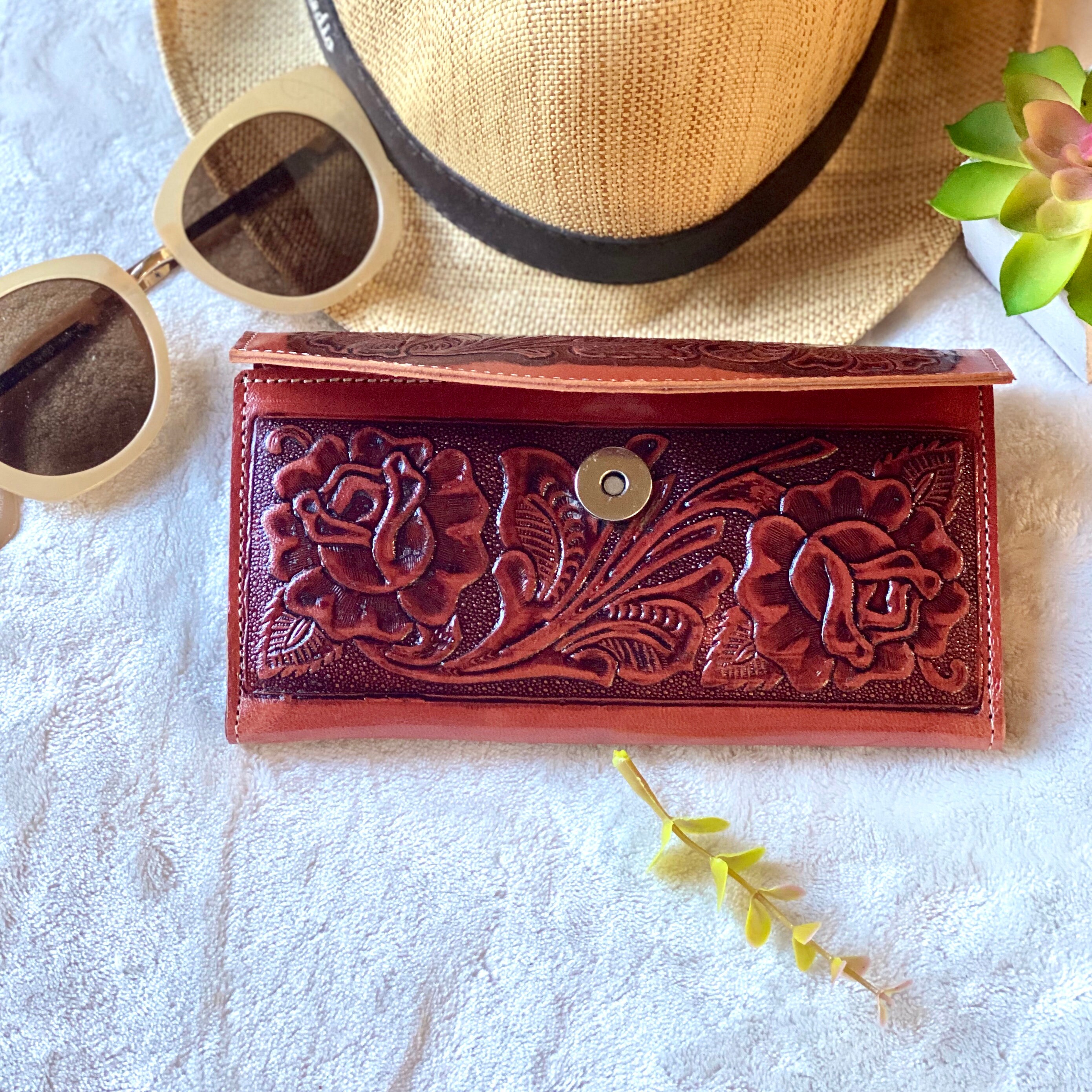 Handmade tooled woman wallet leather - Carved roses wallet - credit ...