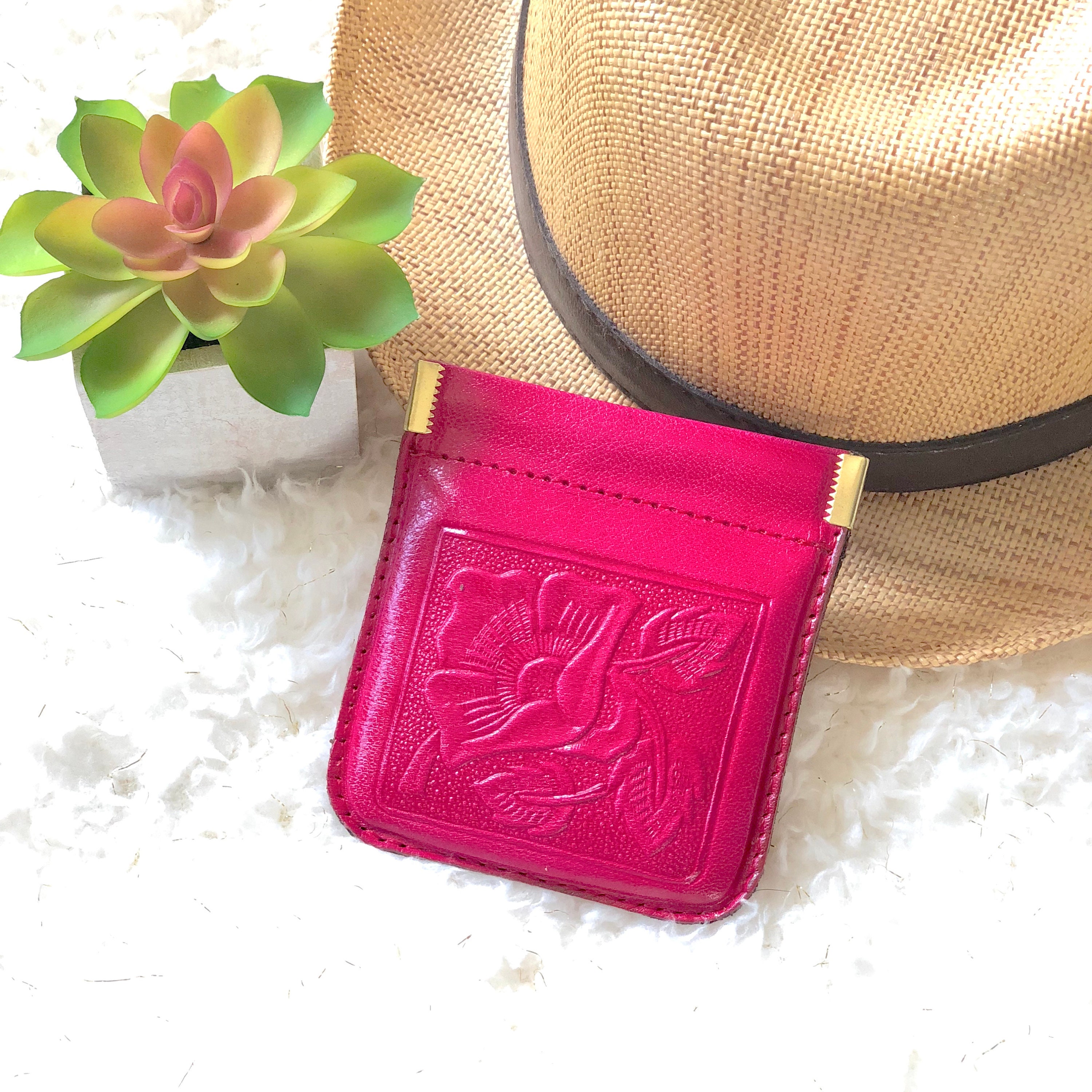 Squeeze Pouch* Vintage Style Coin Purse* Leather coin purse* AirPods ...